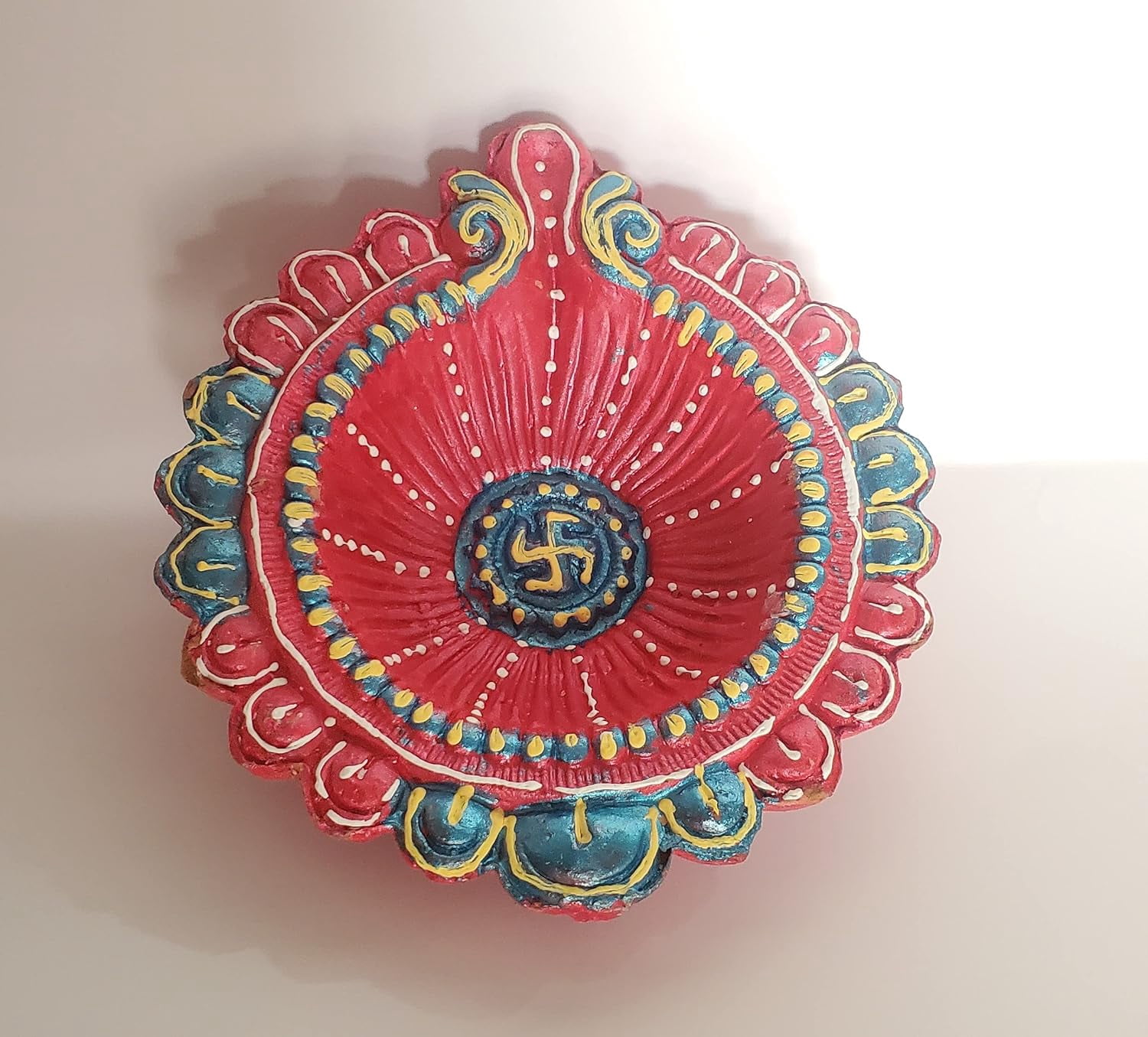 Pure Source India Decorative DIYE EARTHEN DEGINER Clay Diya Zambo Size ...
