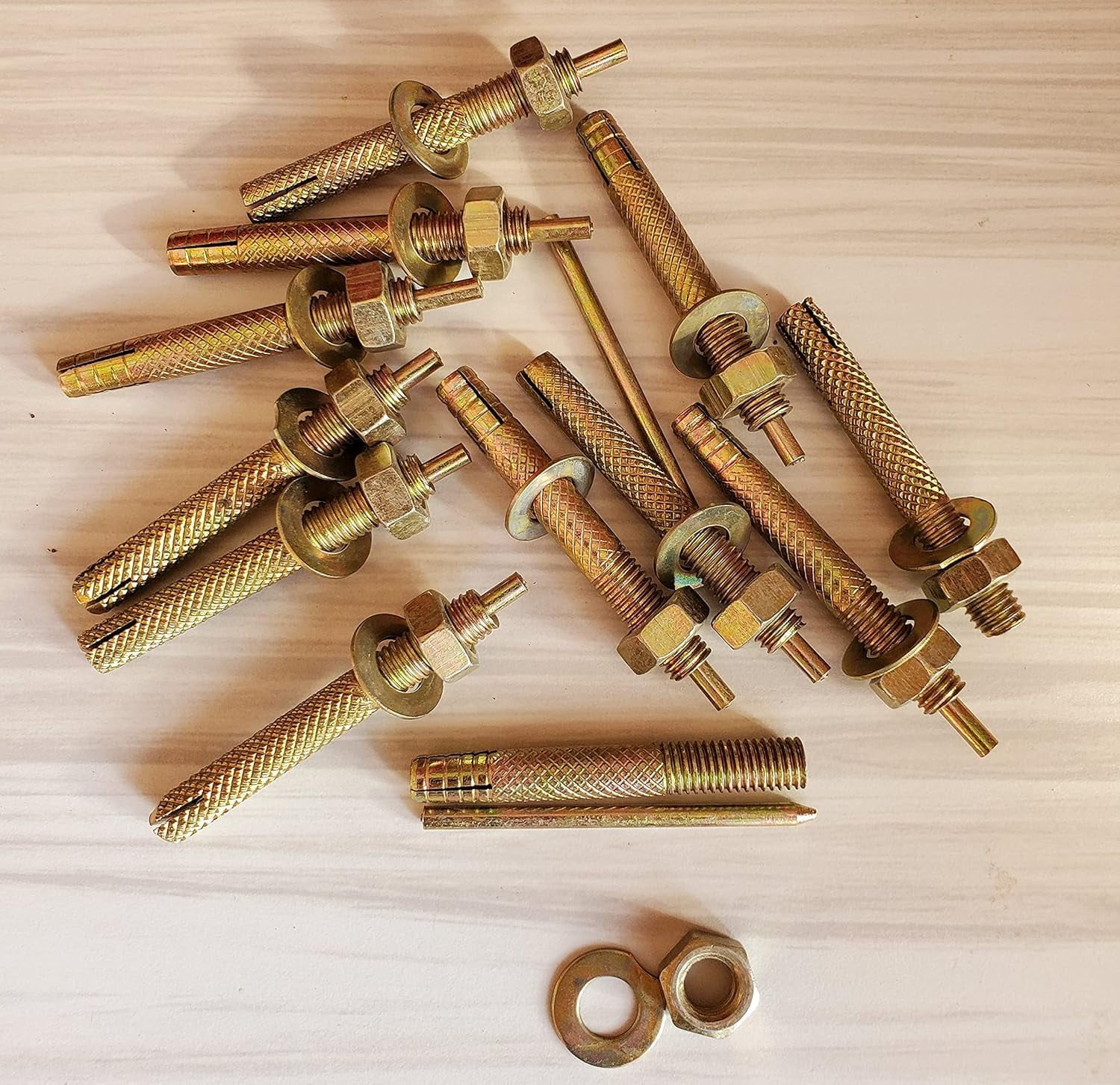 Pure Source India Zinc Plated Pin Drive Expansion BoltsHammer Strike ...