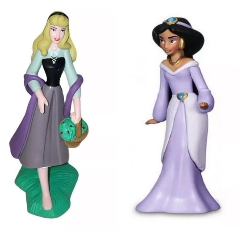 Princess Aurora Excited About The New Aurora Dress | Princess OOTD