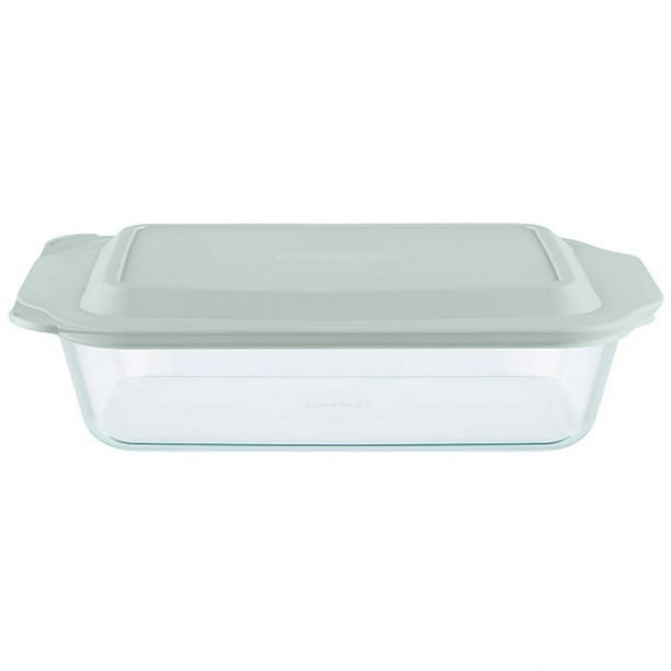 Pyrex Deep Glass Baking Dish with Lid, 7 x 11" - Walmart Business Supplies