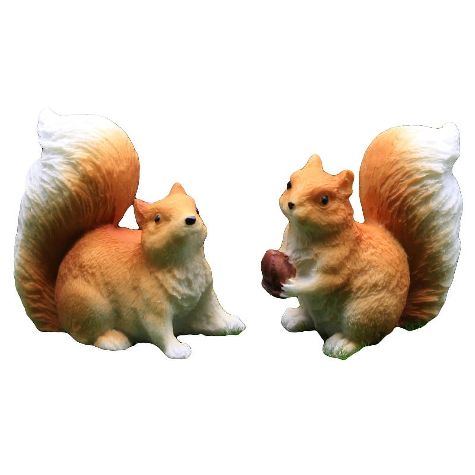 QIDITONG 2pcs Adorable Resin Squirrel Miniature Squirrel Figurine for ...