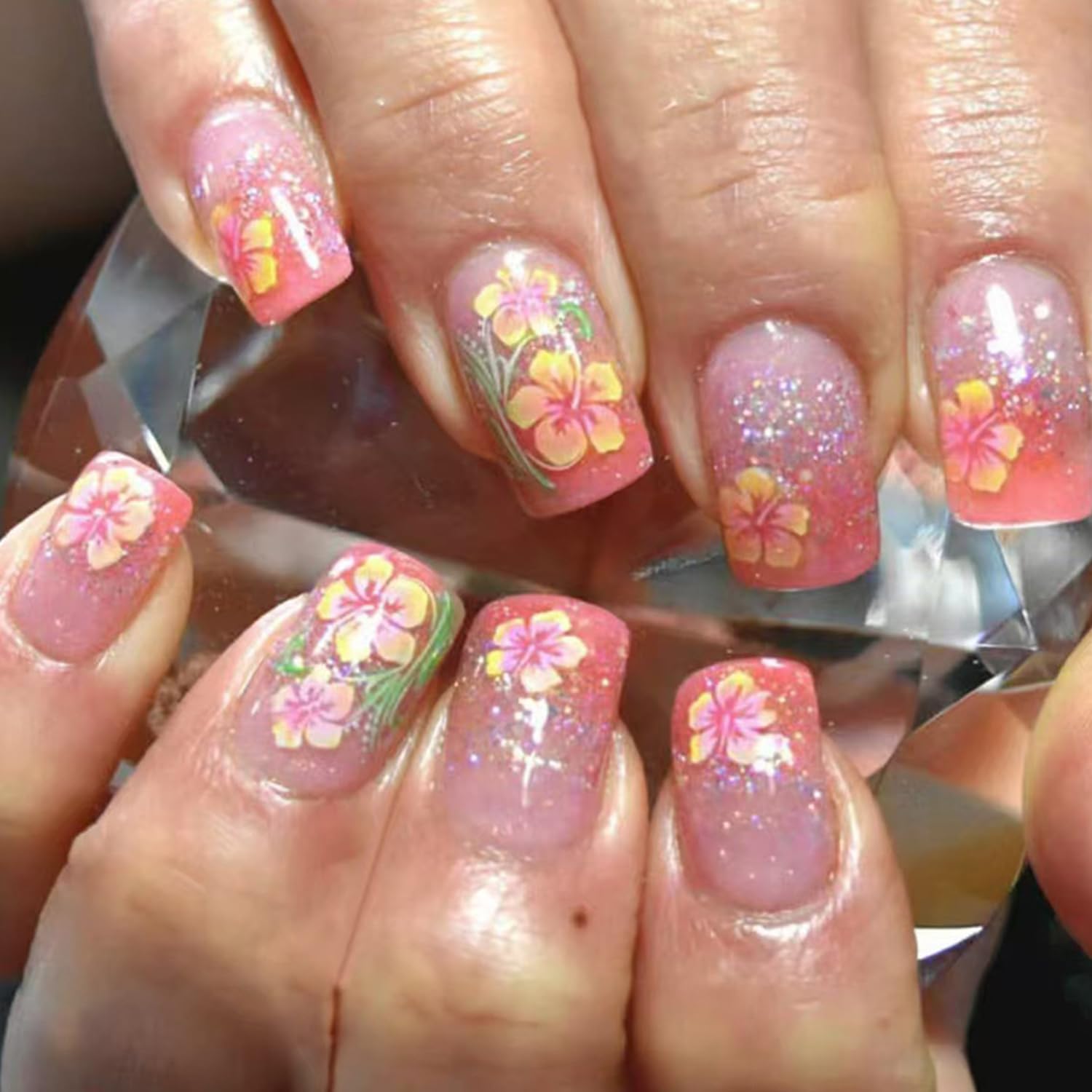QIUYIDP Yellow French Tip Press on Nails Short Square Fake Nails Glossy ...