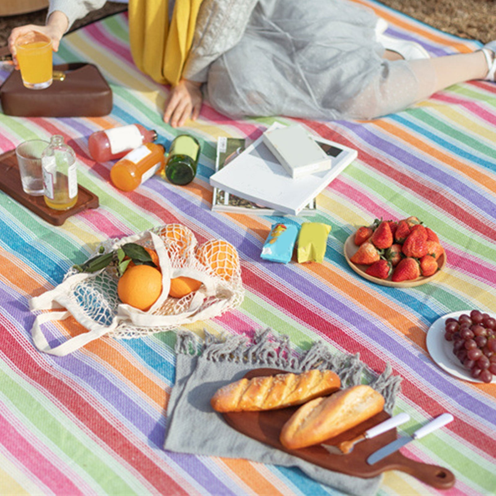 Qaailabf Foldable Beach Picnic Blanket 78x59" Waterproof Outdoor Mat ...