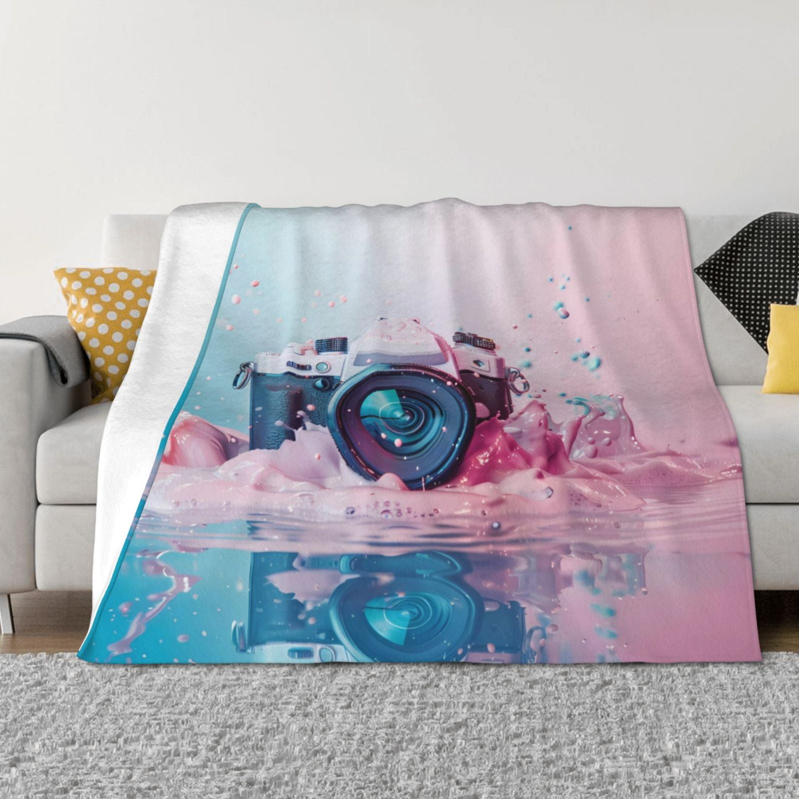 Qekee Vintage Camera Splash Art Print Throw Blanket, Flannel Home Decor ...