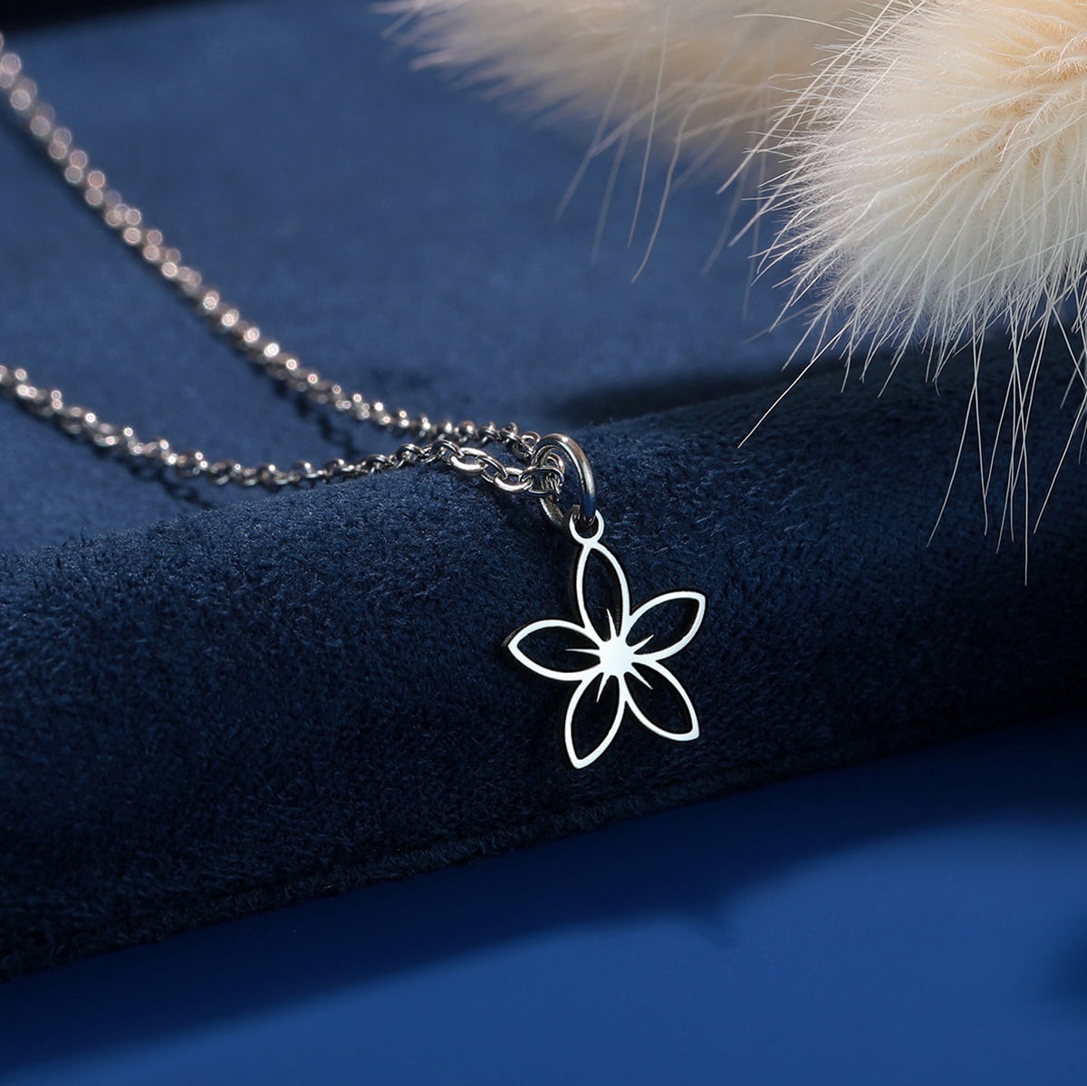 Qiamni Stainless steel hollow simple flower necklace - Walmart.com