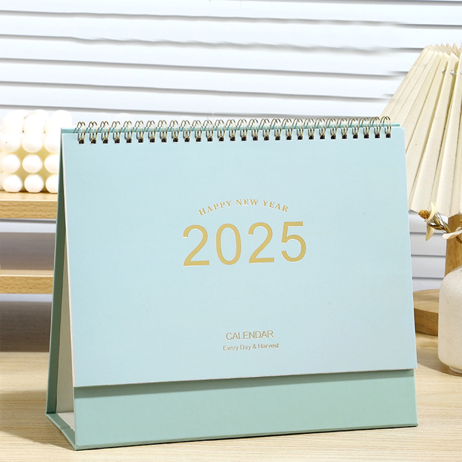 Qiweii 2025 Mini Standing Flip Desk Calendar, Compact Size, Desktop ...