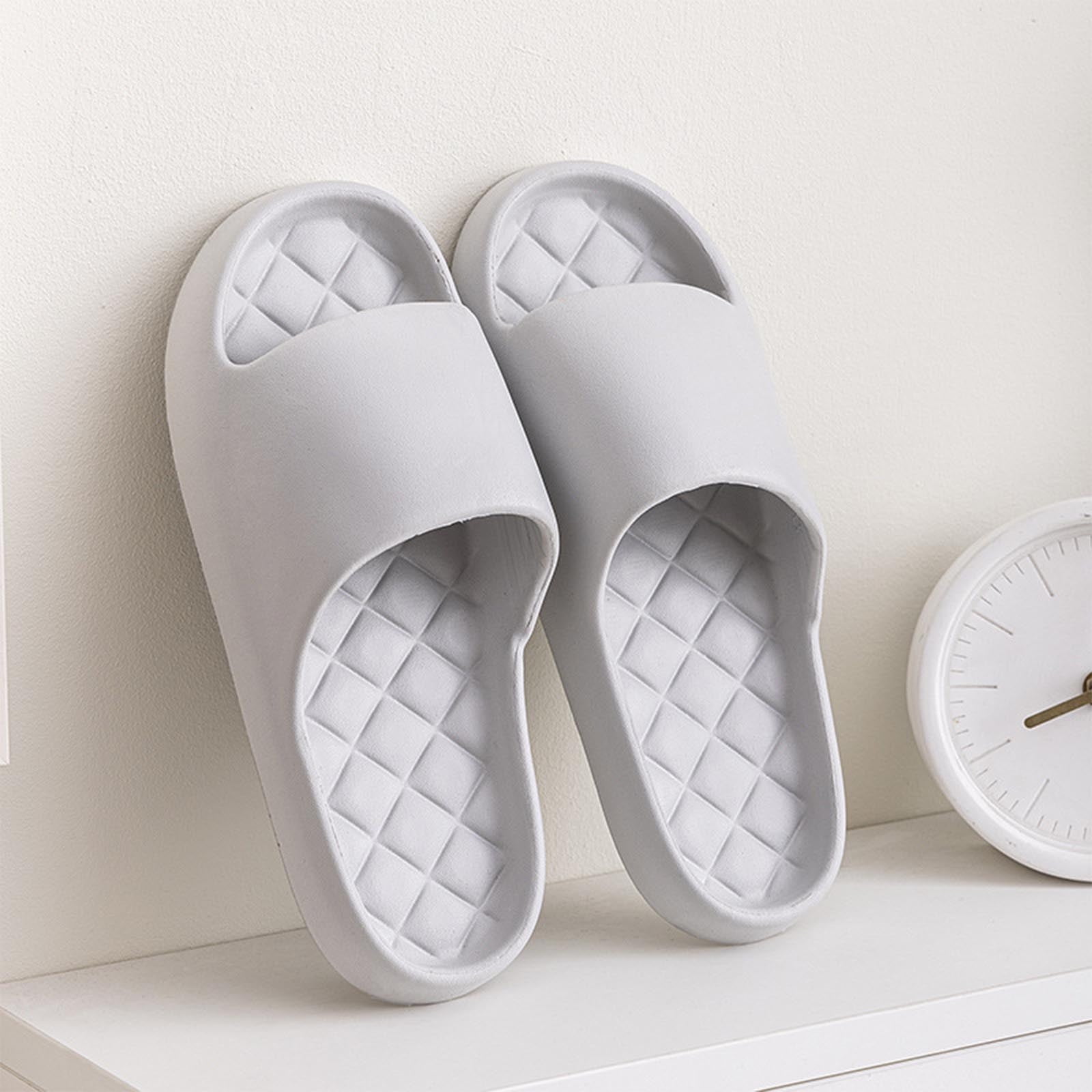 Quaouag Shower Slippers for Women and Men, Bathroom Shoes House Slip-on ...