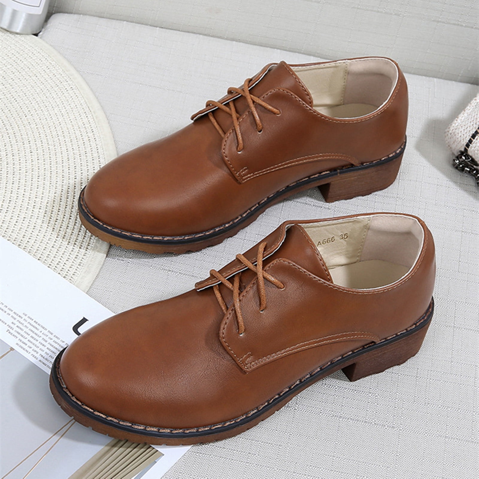 Quaouag Womens Vintage Oxford Shoes Platform Lace-up Round Toe Patent Leather Brogues Casual ...