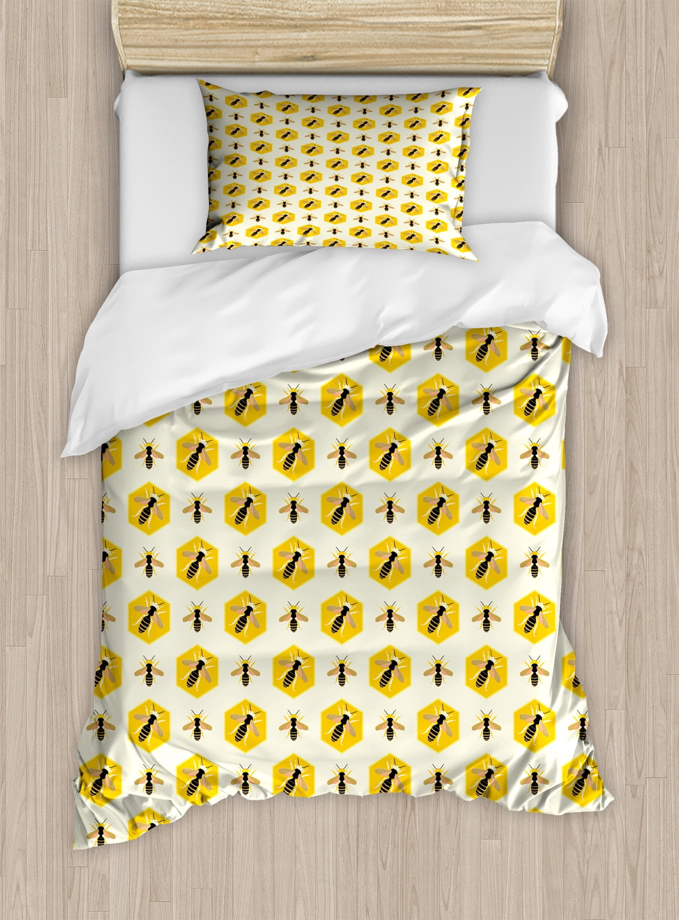 Queen Bee Duvet Cover Set, Illustration of Repeating Hexagon Shaped or ...