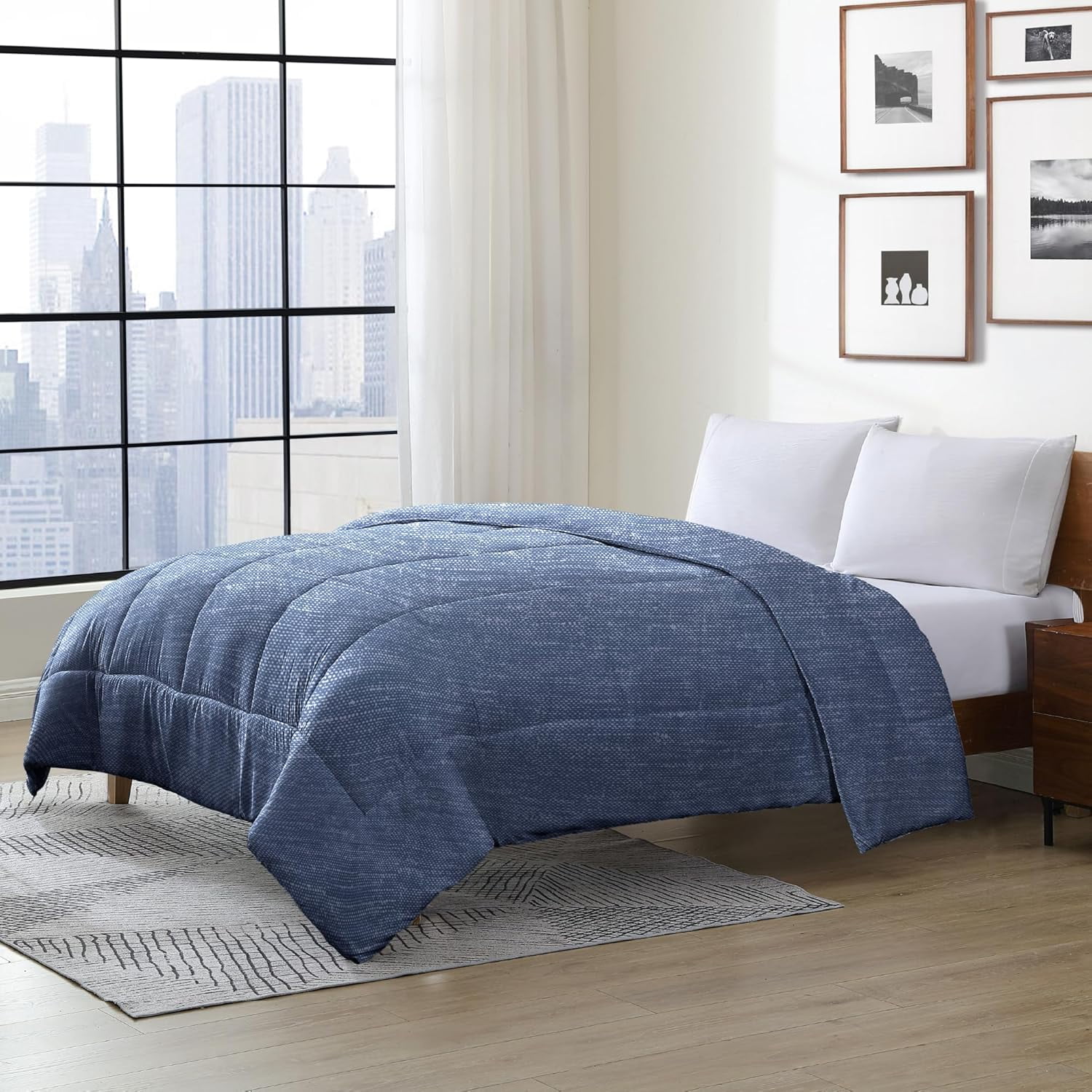 Queen Comforter - Lightweight & Extra Soft Down Alternative Bedding ...