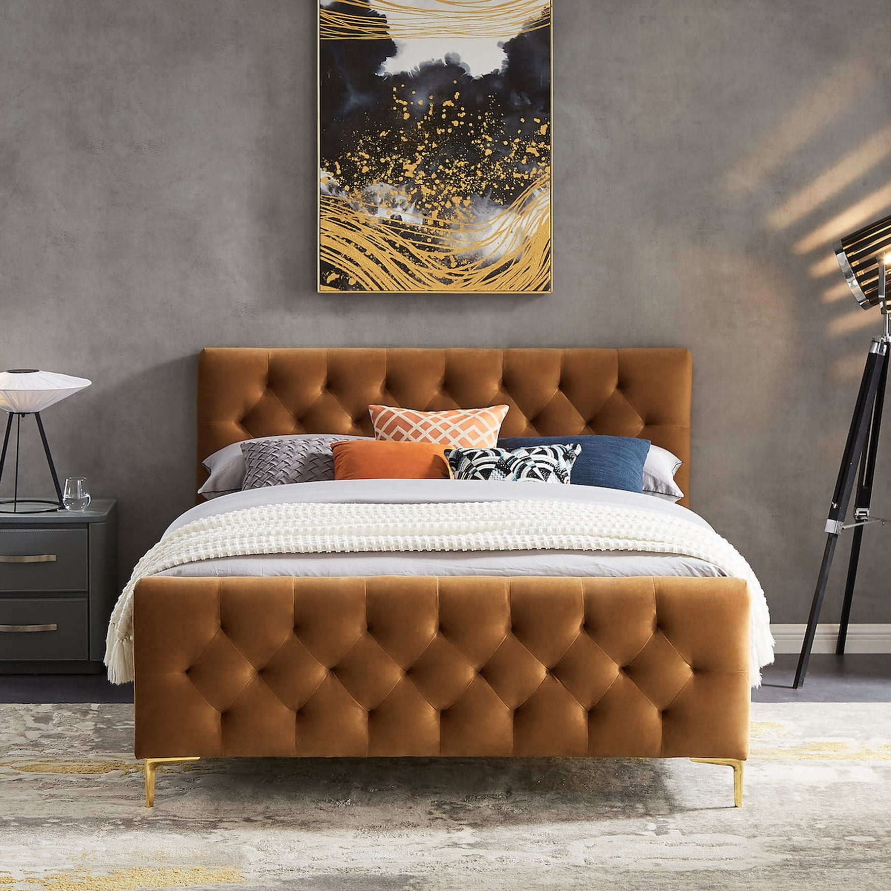 Queen Platform Sleeping Bed / Vintage Style Velvet Bed with Foam ...