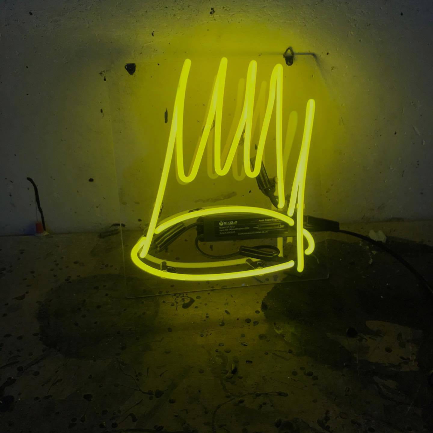Queen Sense 14" Born Sinner Neon Sign Acrylic Man Cave Pub Bar Wall ...