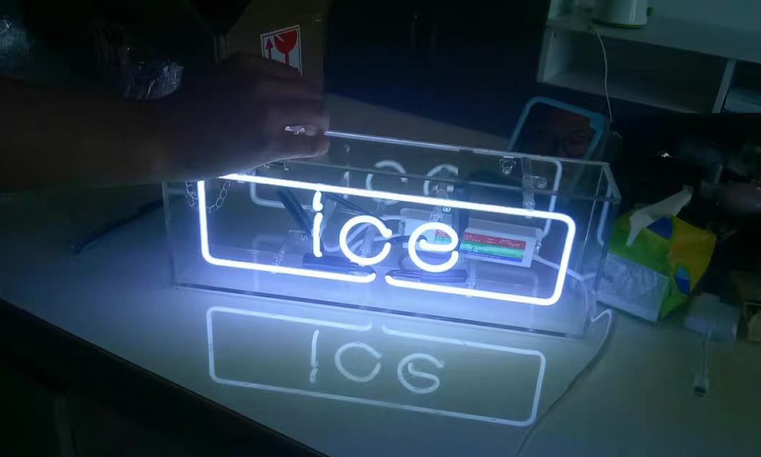 Queen Sense 14" Ice Neon Sign Acrylic Box Man Cave Beer Pub Bar Artwork ...