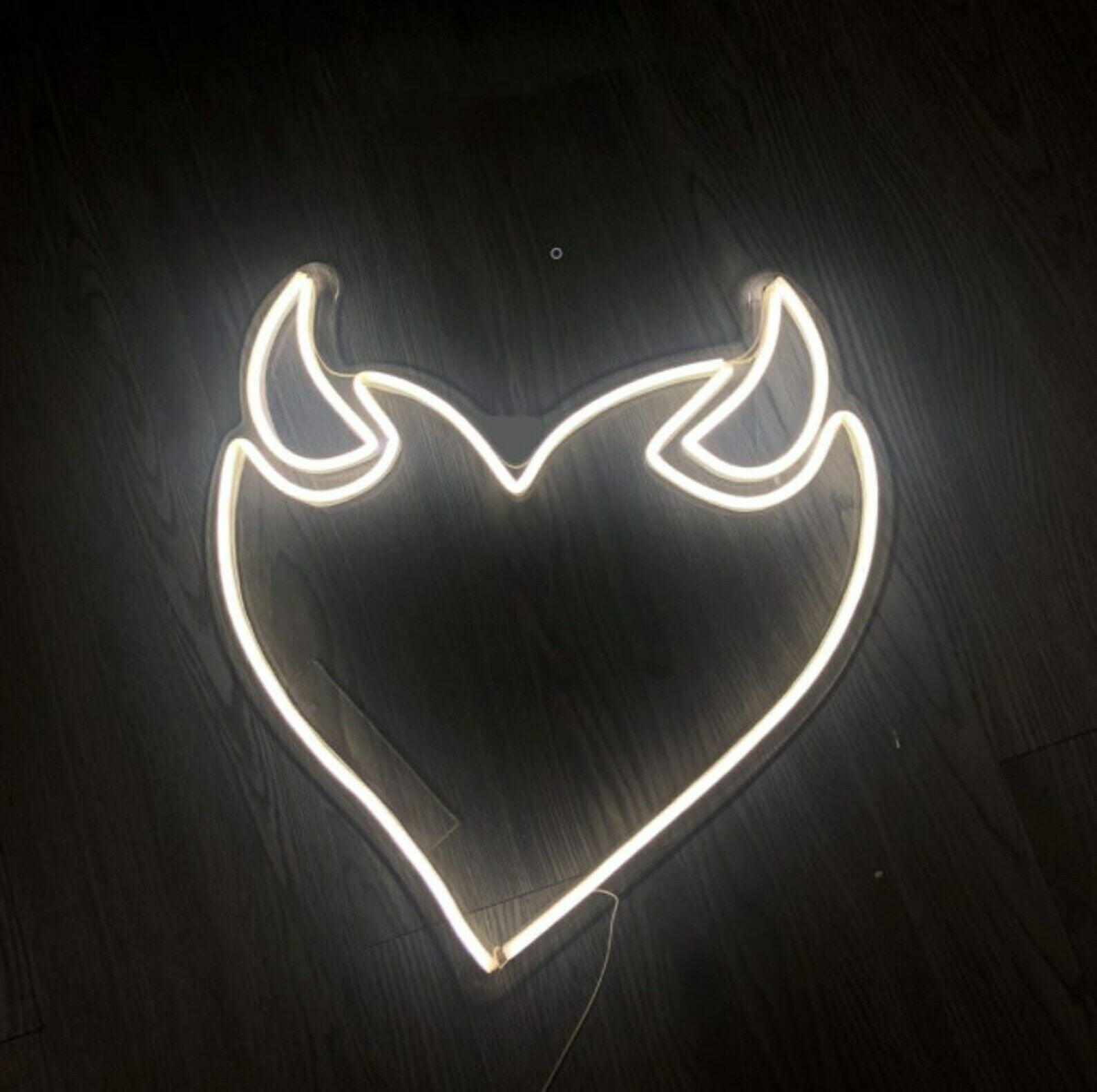 Queen Sense 14"x13.4" Dancing In The Moonlight LED Sign Light Wall ...