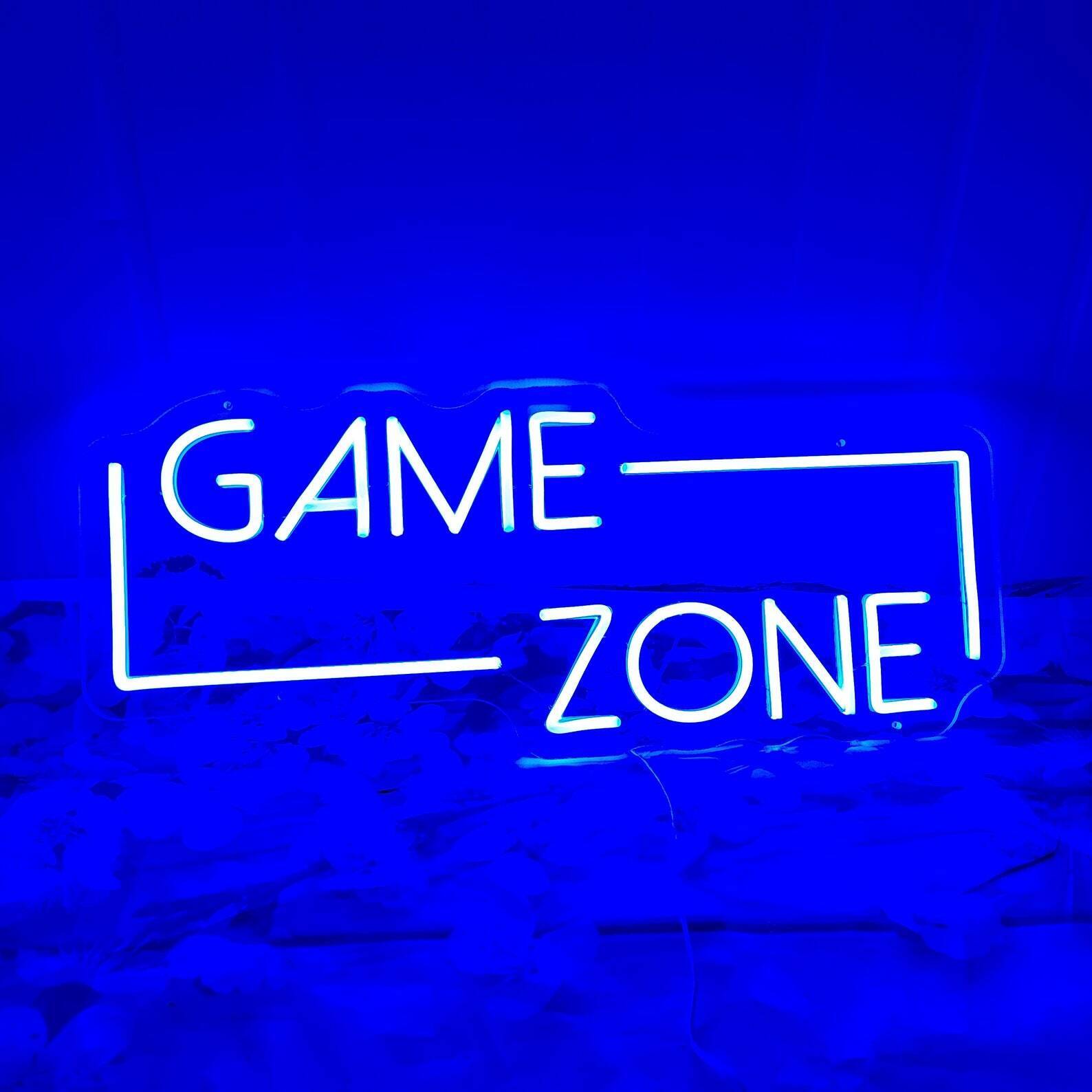 Queen Sense 14"x6" Game Zone Room LED Sign Light Wall Decor Party Night ...