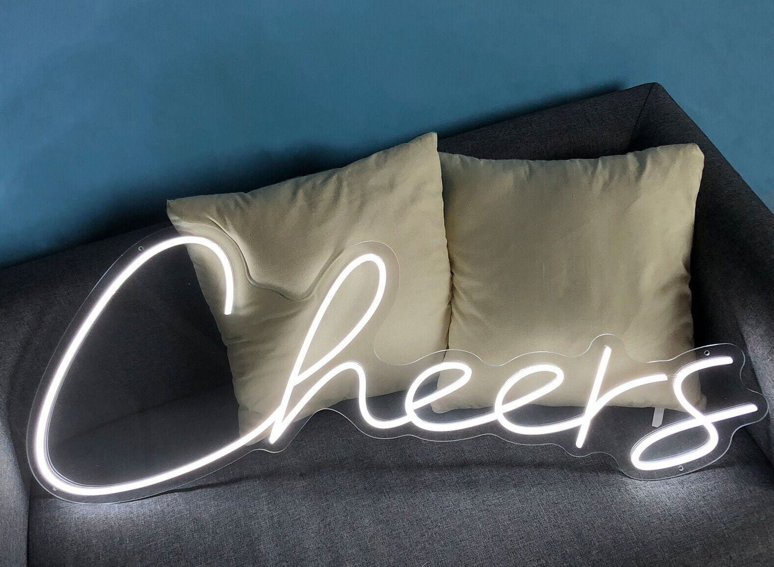 Queen Sense 14"x8.3" Cheers LED Sign Light Wall Decor Party Night ...