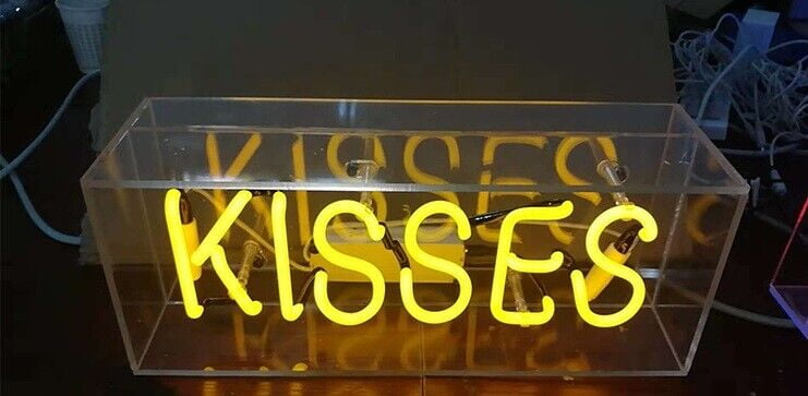 Queen Sense 17" Kisses Kiss Neon Sign Acrylic Box Man Cave Beer Pub ...