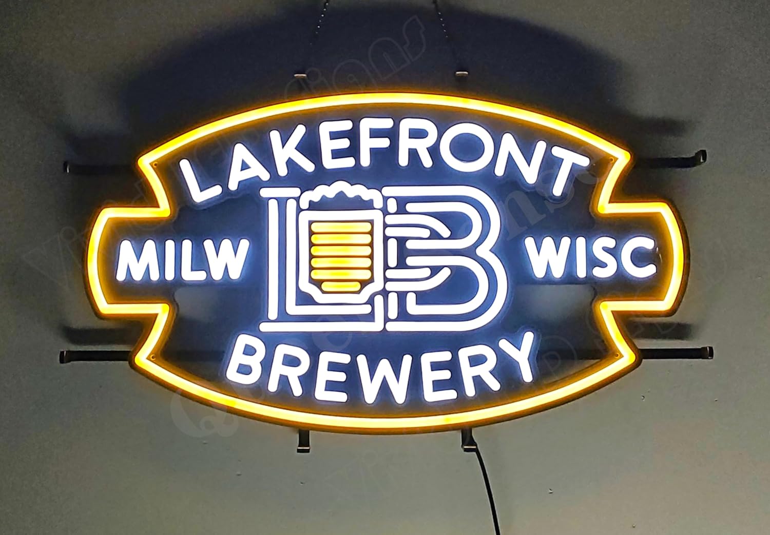 Queen Sense 24"x14" Custom Lakefronts Brewery Beer Wisconsin LED Sign ...
