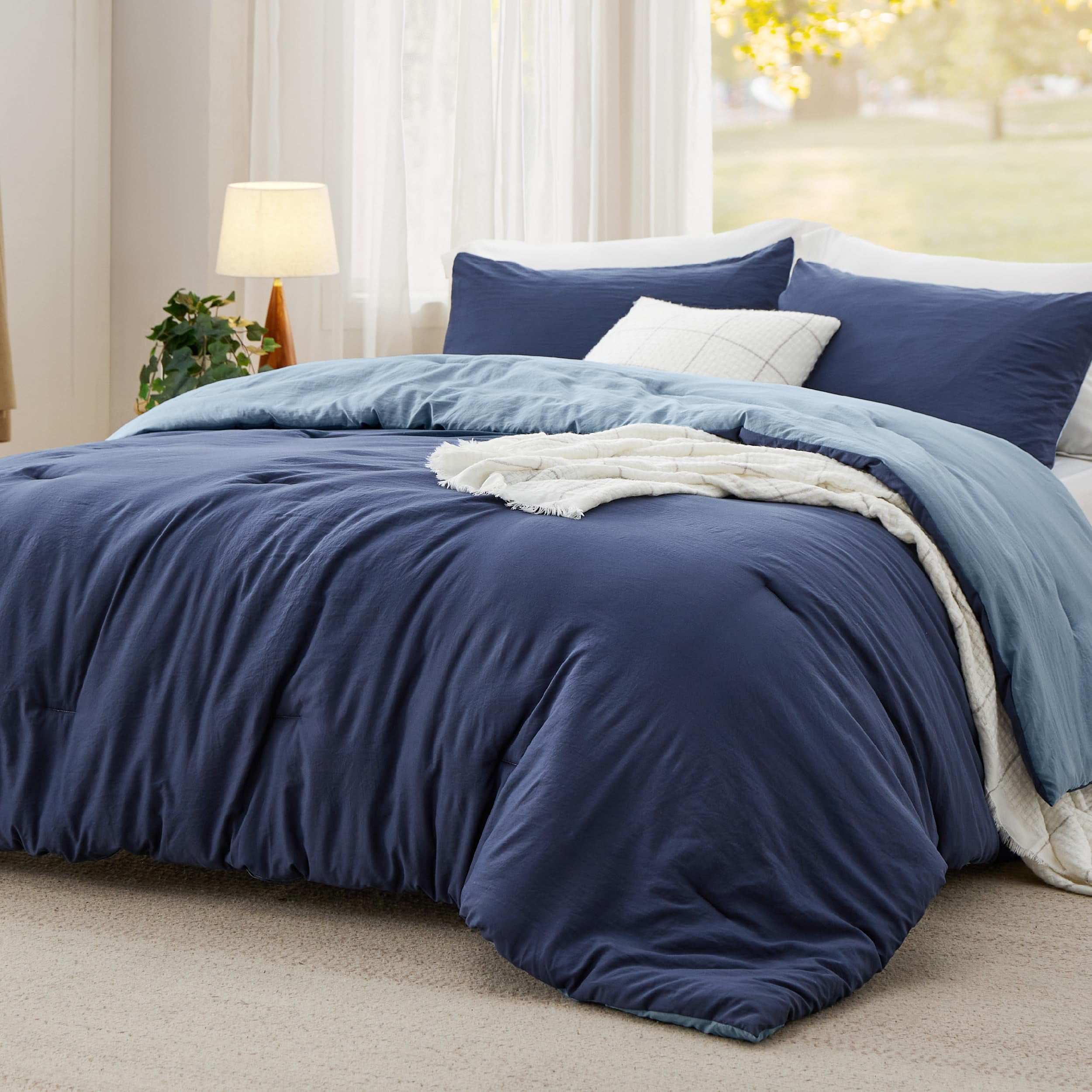 Queen Size Comforter Set 3 Pieces, Reversible Navy Blue Bedding for All Seasons, Down ...