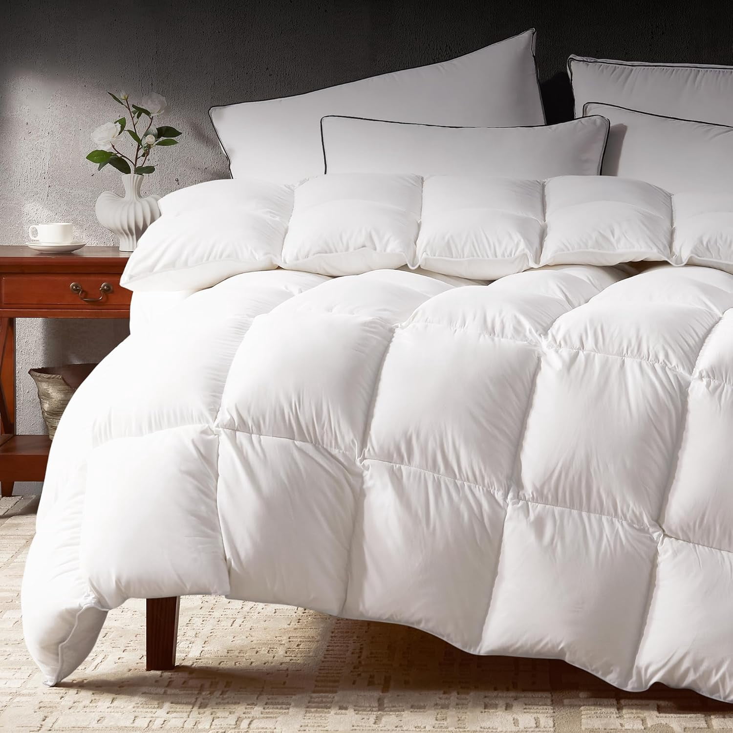 Queen Size Down Fiber Comforter, Duvet Insert Filled with Feather Down ...