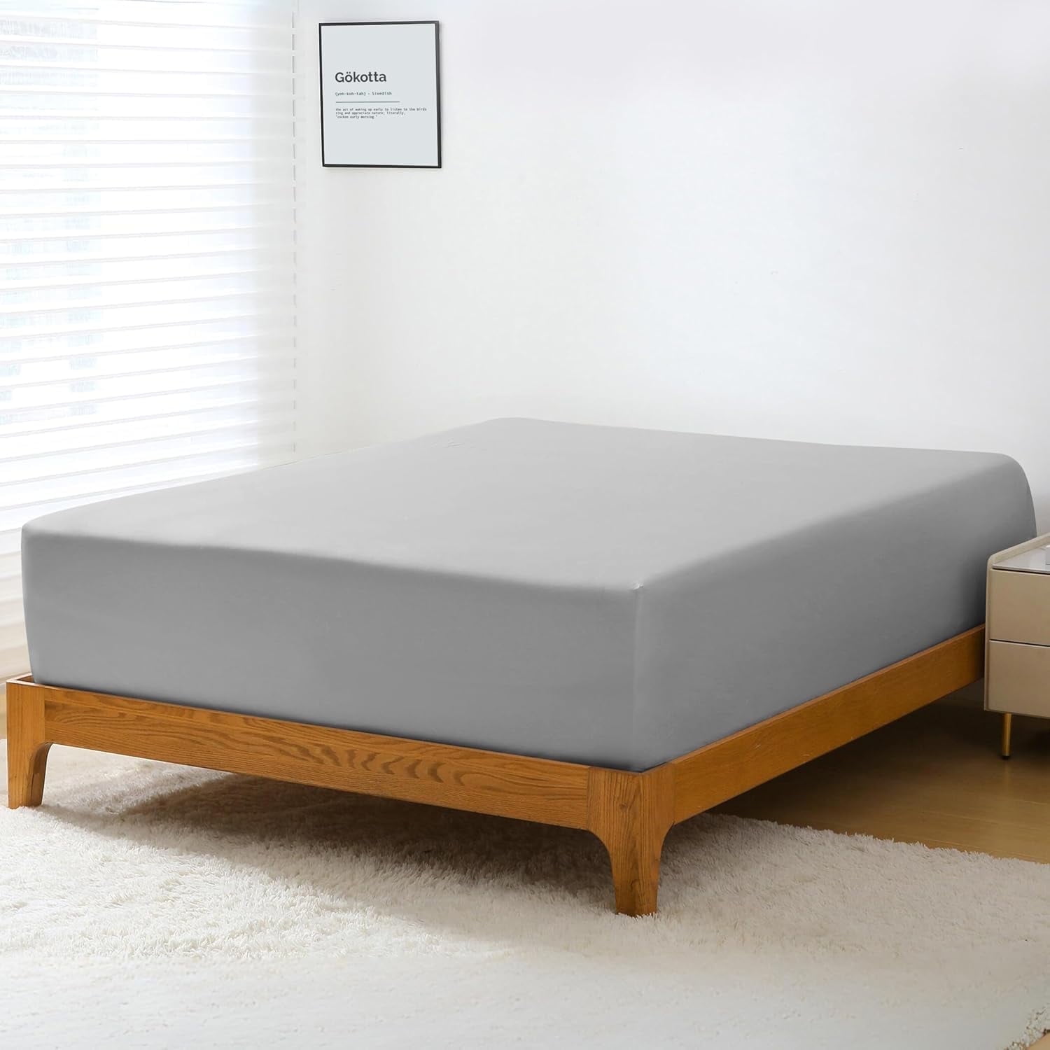 Queen Size Fitted Sheet with Elastic Corner Straps, 100% Bamboo Rayon ...