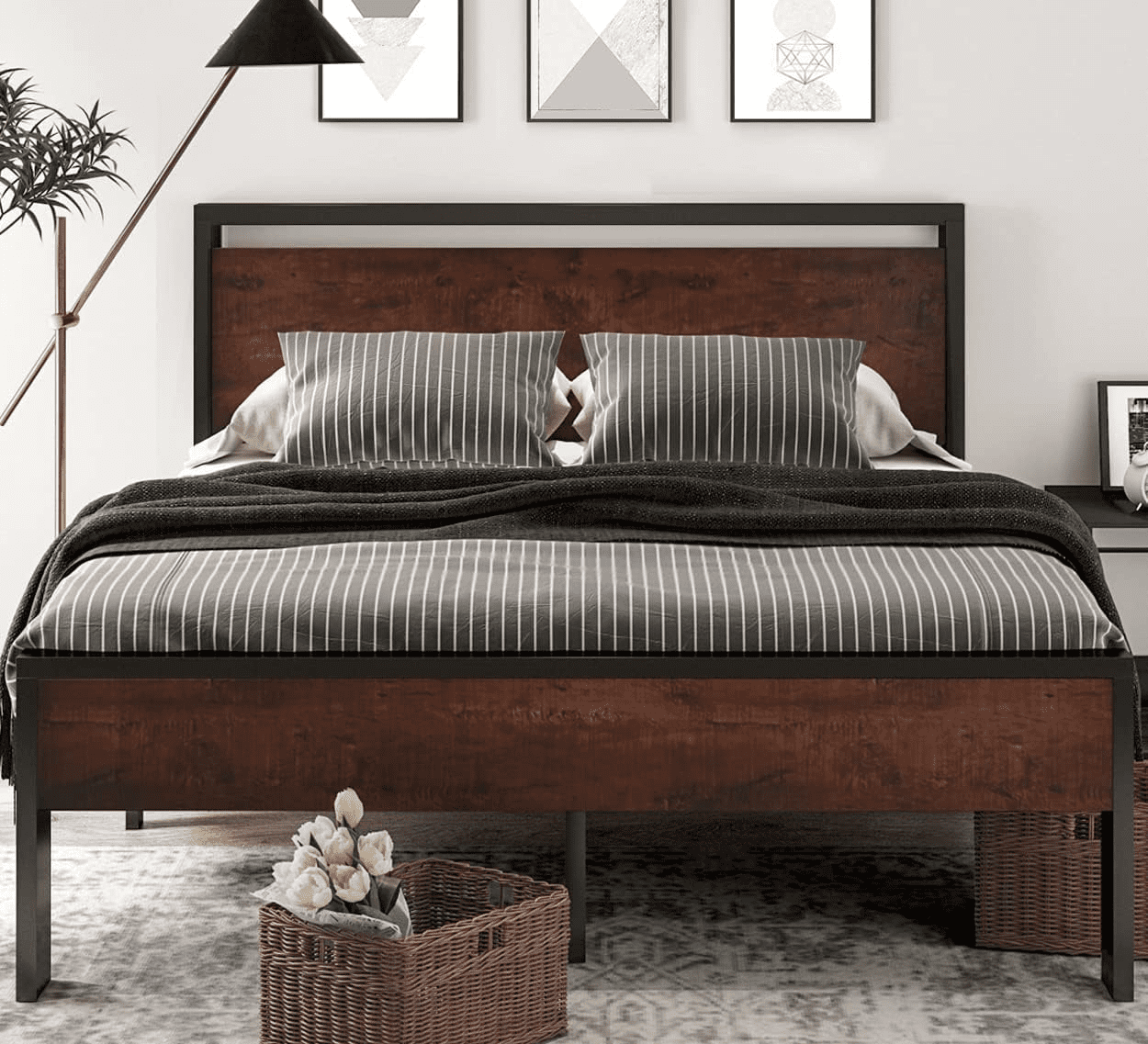 Queen Size Metal Platform Bed Frame/Wooden Headboard and Footboard, No ...