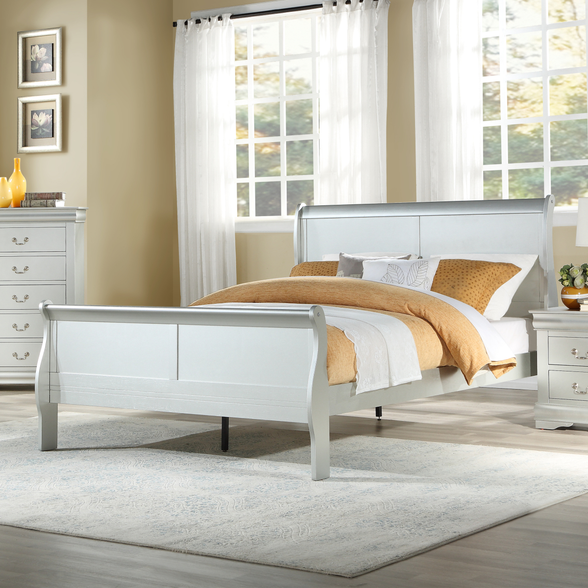 Queen Sleigh Bed with Wood Slats, Platinum Finish - Walmart.com
