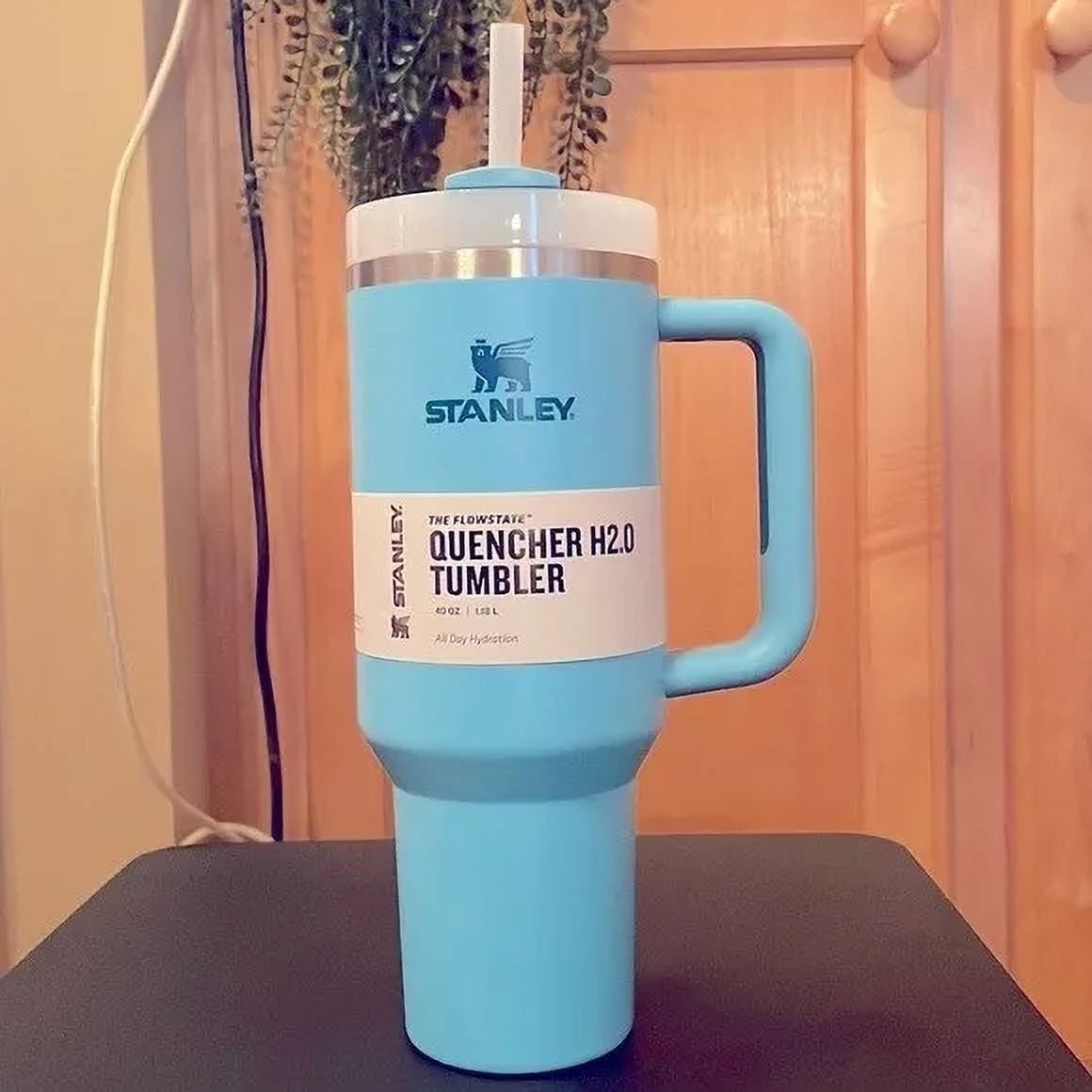 Quencher H2.0 FlowState 40 Ounce Stainless Steel Vacuum Insulated ...