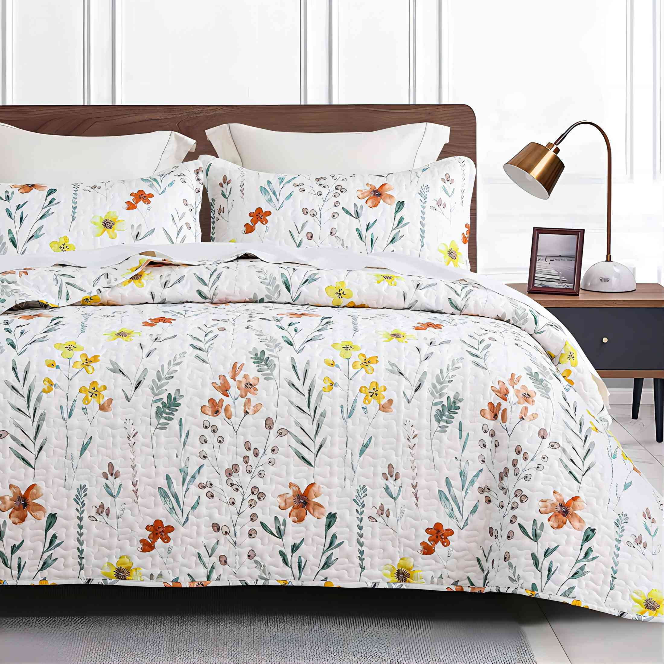 Sleepbella Red and Yellow Flowers Polyester Quilt, King - Walmart.com