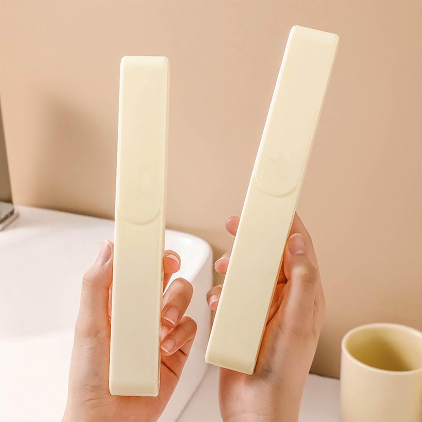 Todaioua Compact Travel Toothbrush Holder Set - Portable Toothbrush and ...