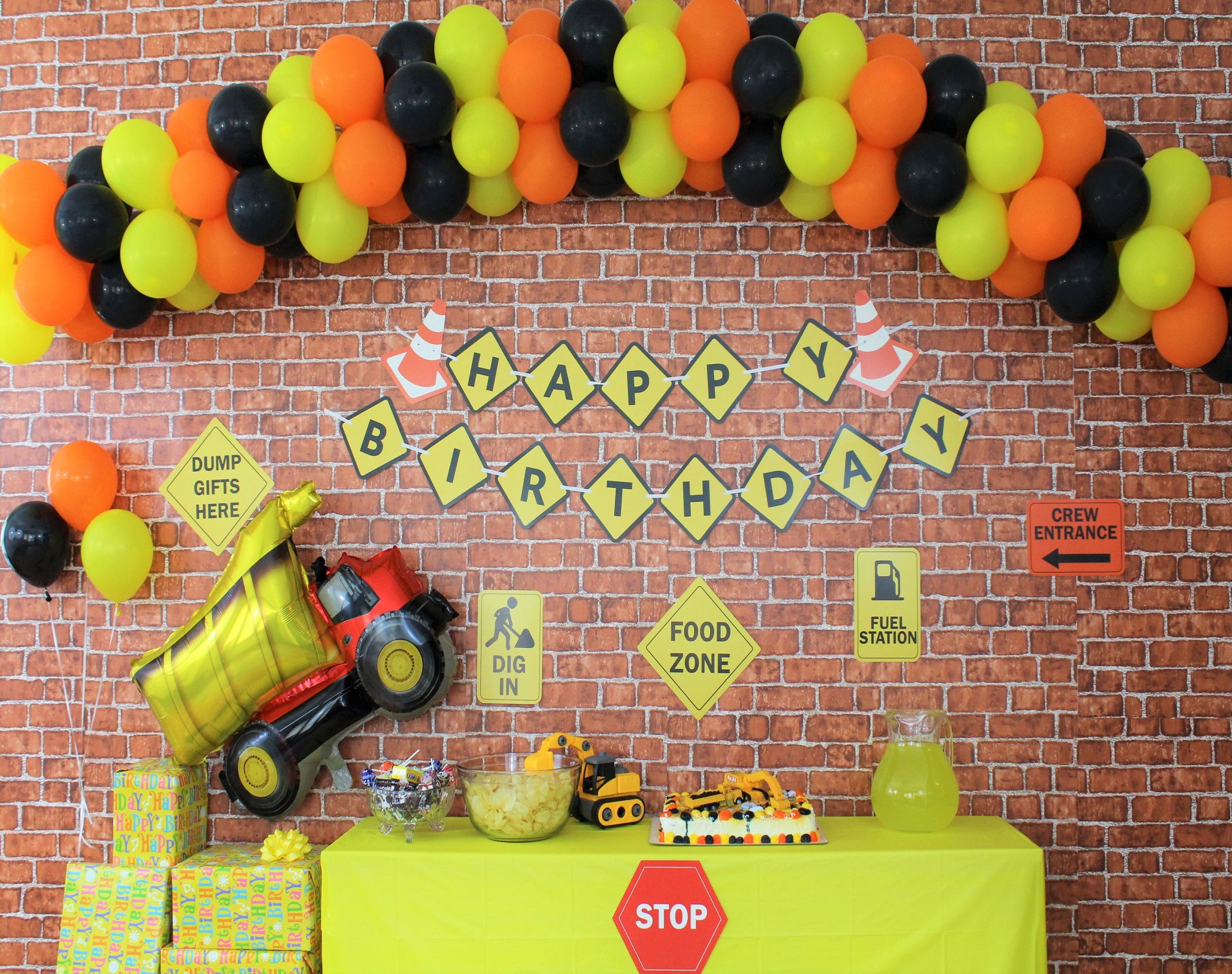 Qutechat Construction Birthday Party Supplies With Signs, Orange ...