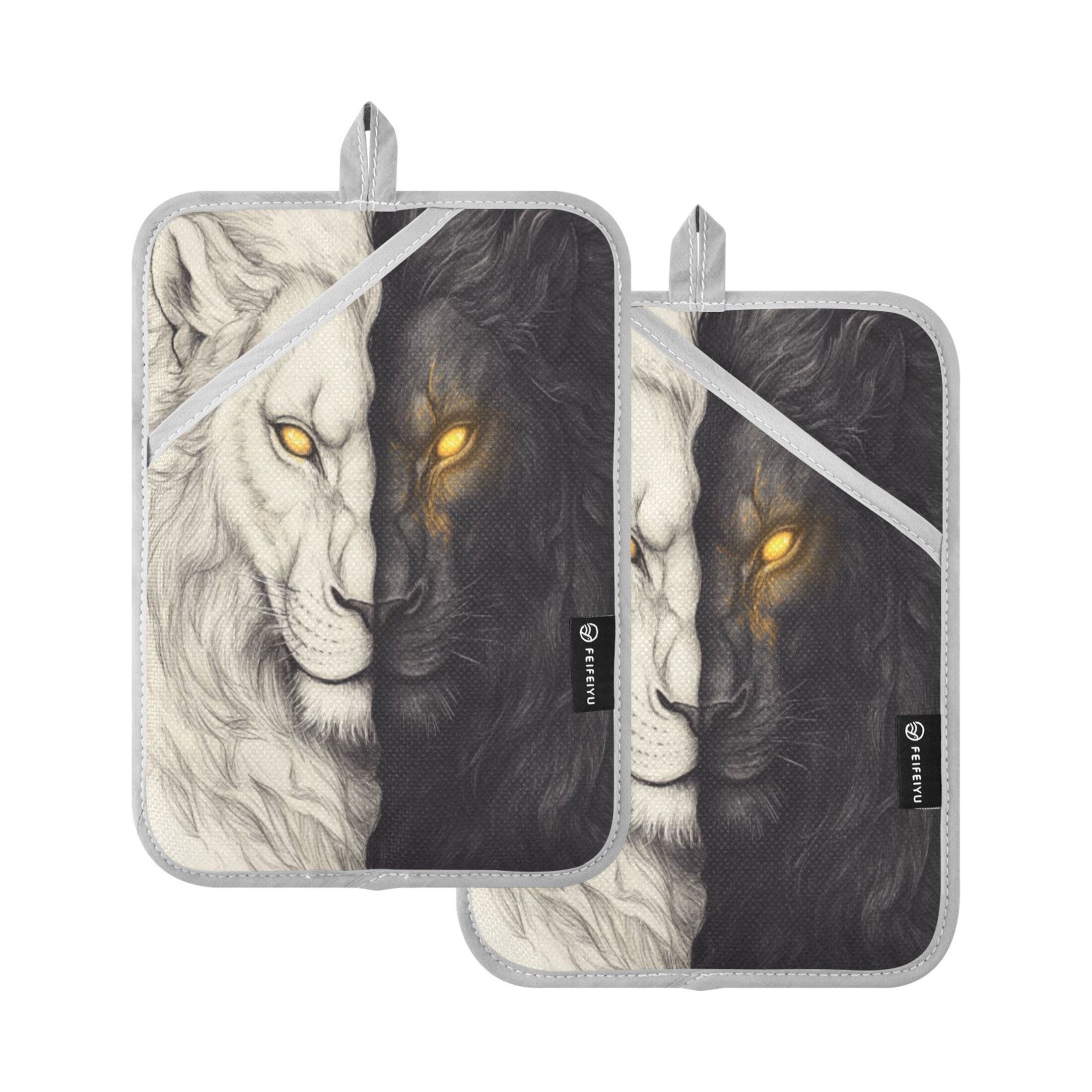 Qxltty Black and White Lion Oven Mitts 2-Pack Heat Resistant Quilted ...