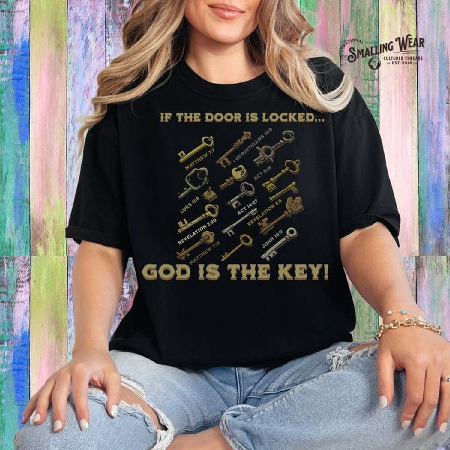 R CH1Ristian T-S1Hirt_ God Is The Key, Bible Verse Graphic T1EE ...