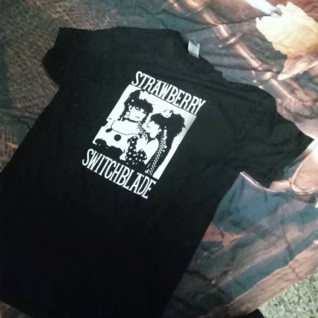 RARE Strawberry Switchblade pop new wave Goth Post Punk T-shirt TE2884 ...