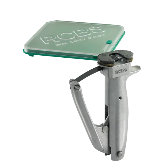 RCBS Universal Hand Priming Tool with large and small primer trays ...