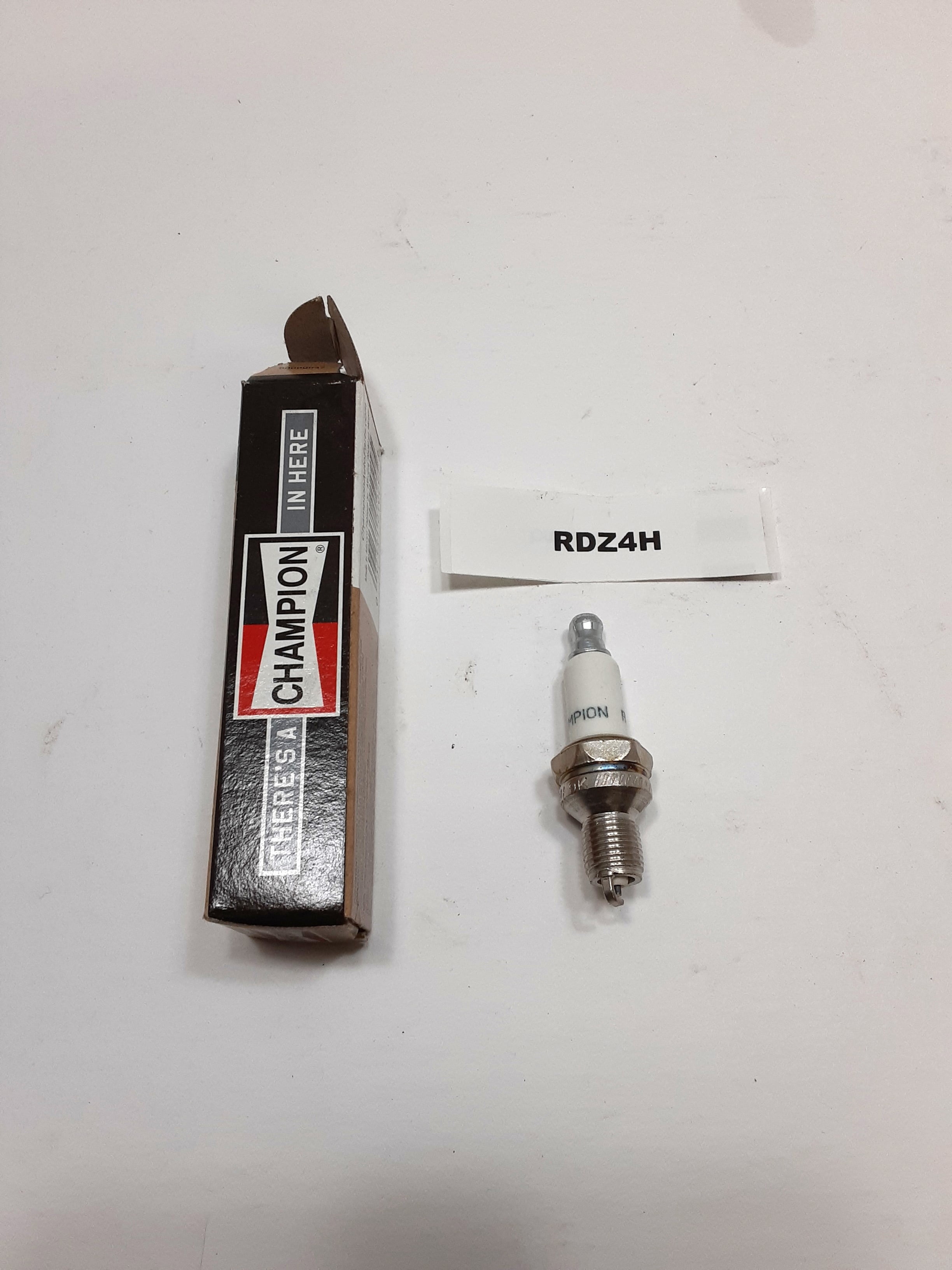 RDZ4H Spark Plug Champion - Walmart.com