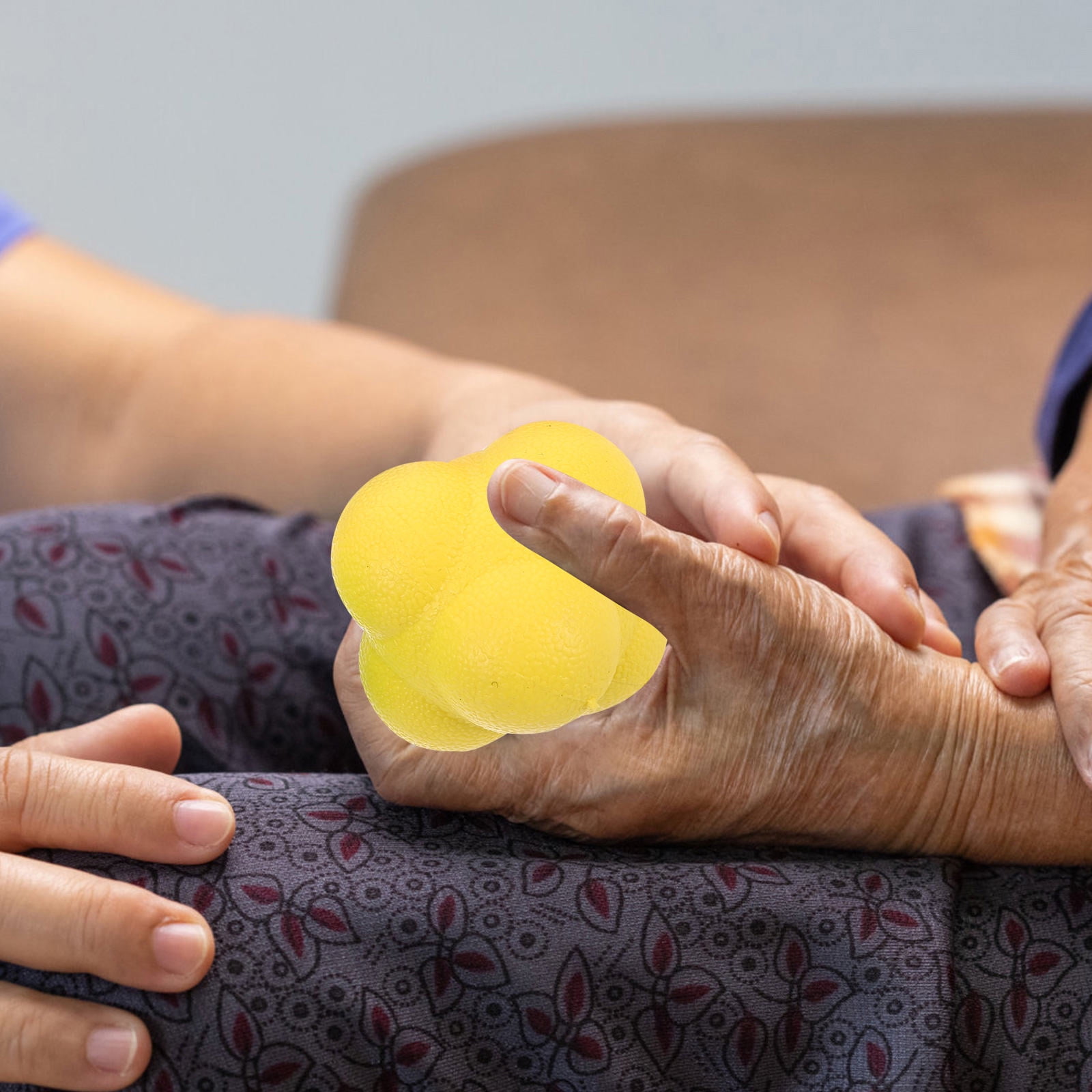 RENACLIPY 5PCS Assorted Color Hexagonal Reflex Agility Balls for Home ...