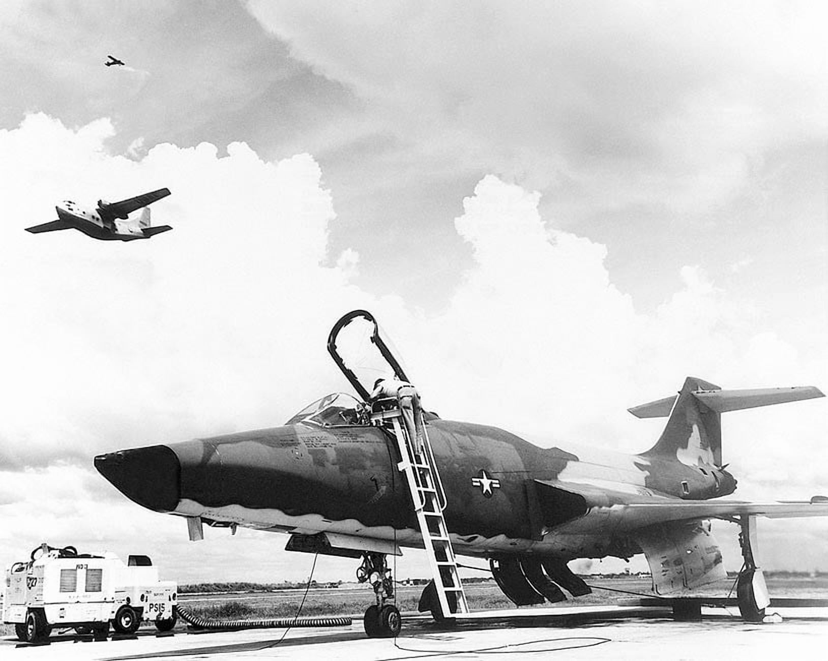 RF-101 / F-101 Voodoo W/ C-123 & O-2 - 20x30 Inch Laminated Aviation ...