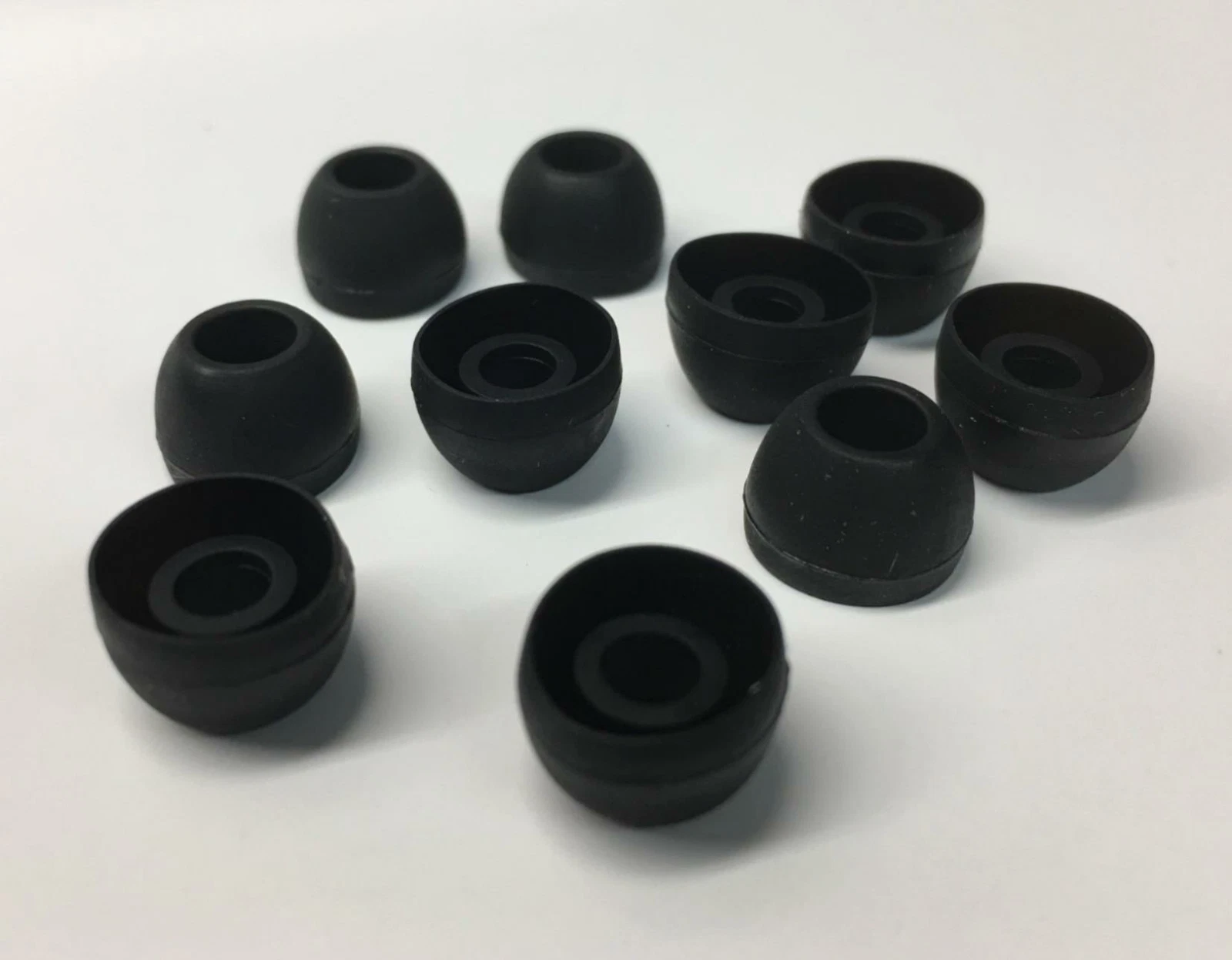 RHEA- 10 Earbuds Plugs Replacement Rubber Ear Tip Connector For Phiaton ...