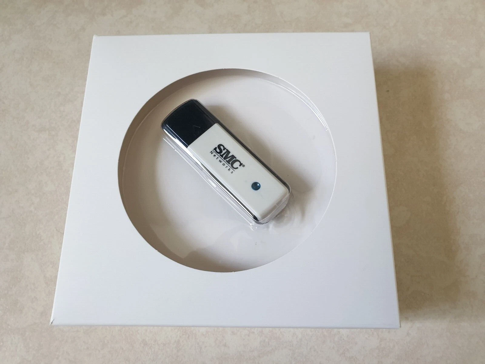 RHEA- 2X Smc Ez Connect™ Smcwusb-N4 Wireless-N N300 Wireless Usb ...