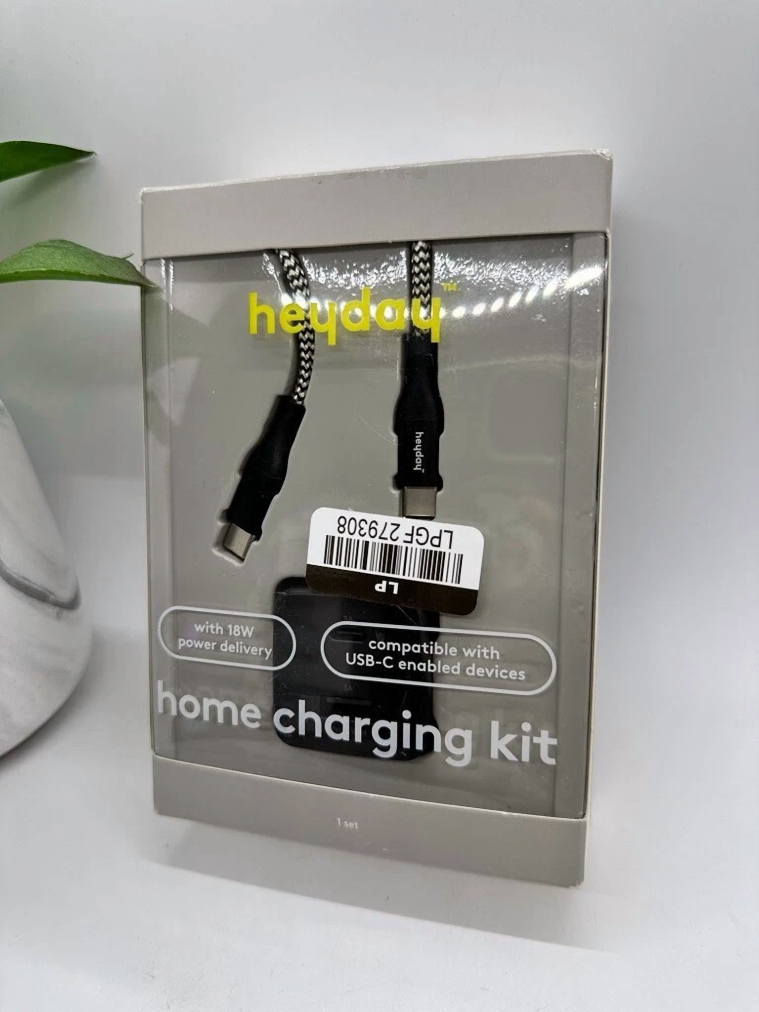 RHEA- 6' Lightning To Usb-C Power Delivery Home Charging Kit - Heyday ...