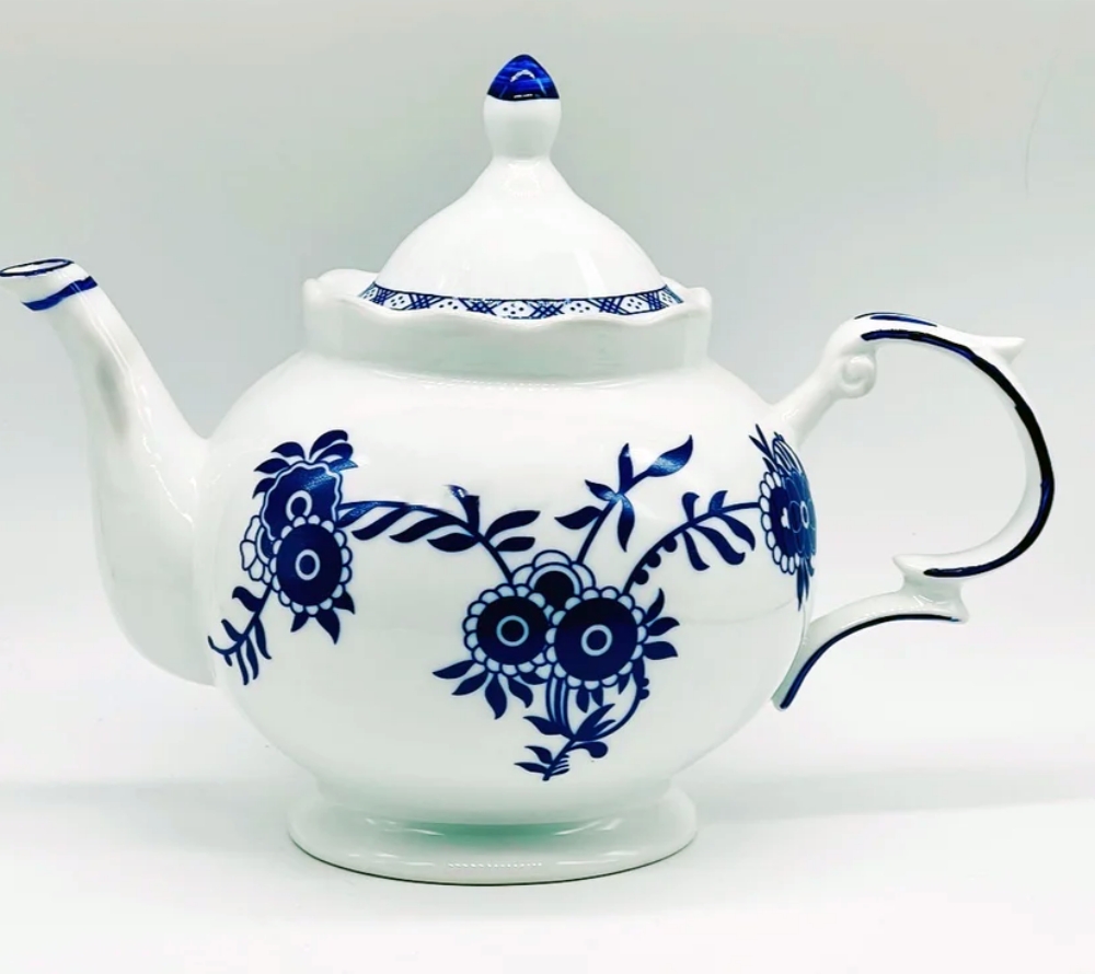 RMS Titanic 2nd Class Authentic Replica Tea Pot - Walmart.com