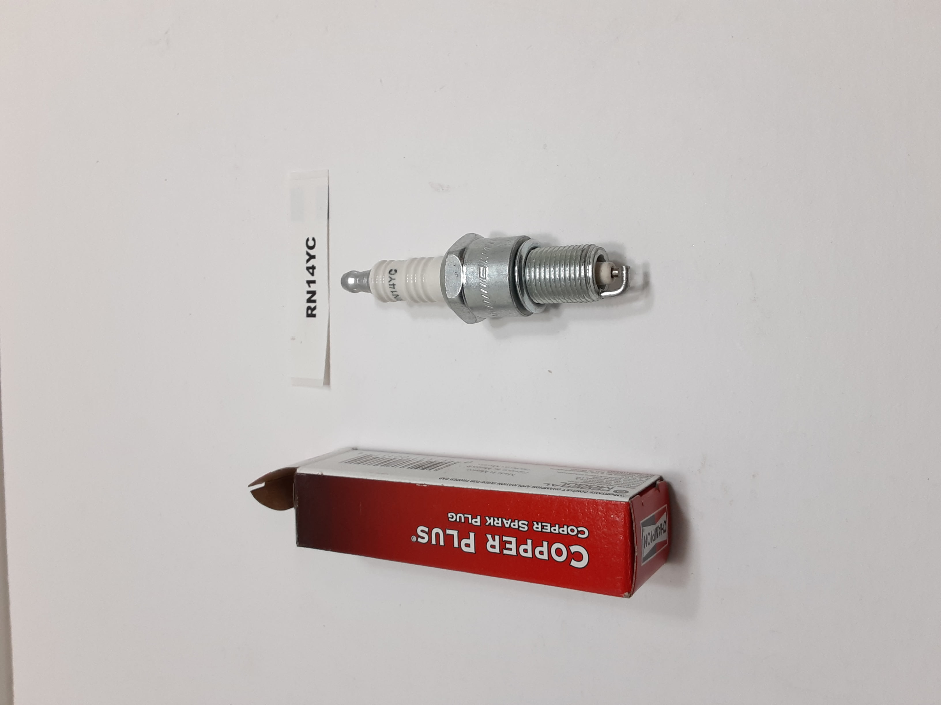 RN14YC Spark Plug Champion - Walmart.com