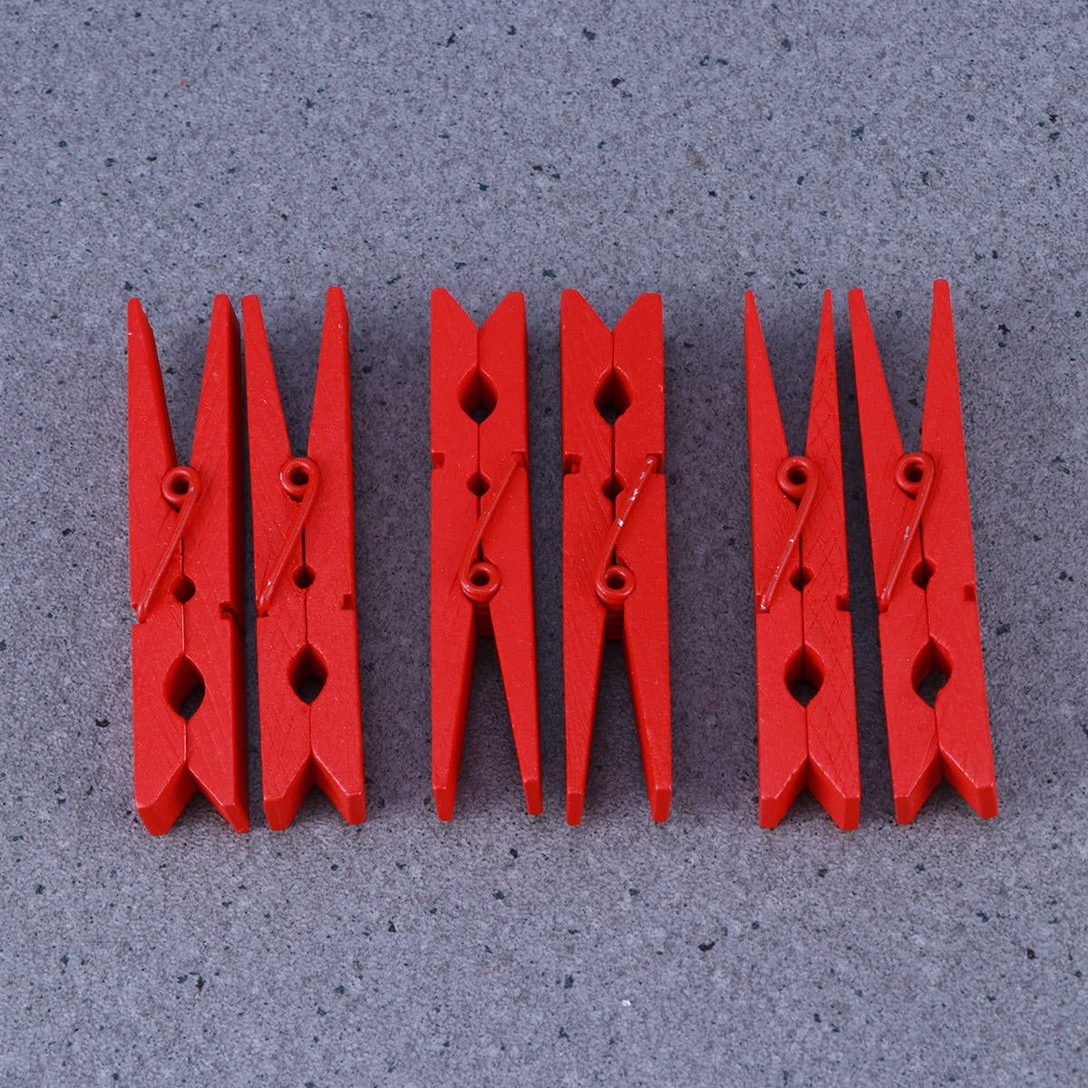 ROMANSENTIAL Small Photo Pegs 40Pcs Red Wooden for Holding Postcards ...