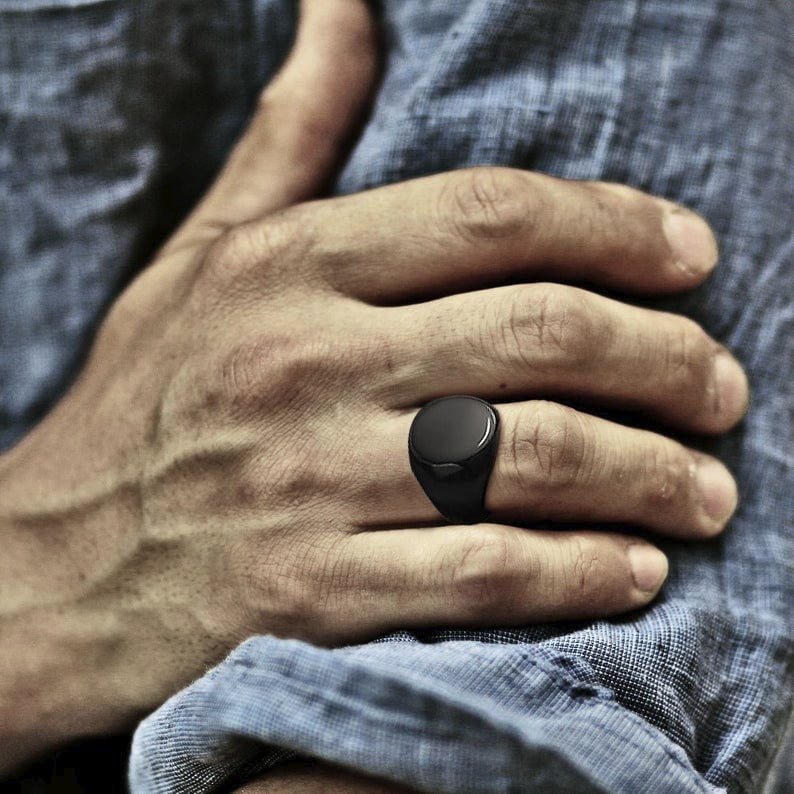 ROUND TOP SIGNET RING IN 14K Black Gold PINKY RINGS IN GOLDEN BLACK ...