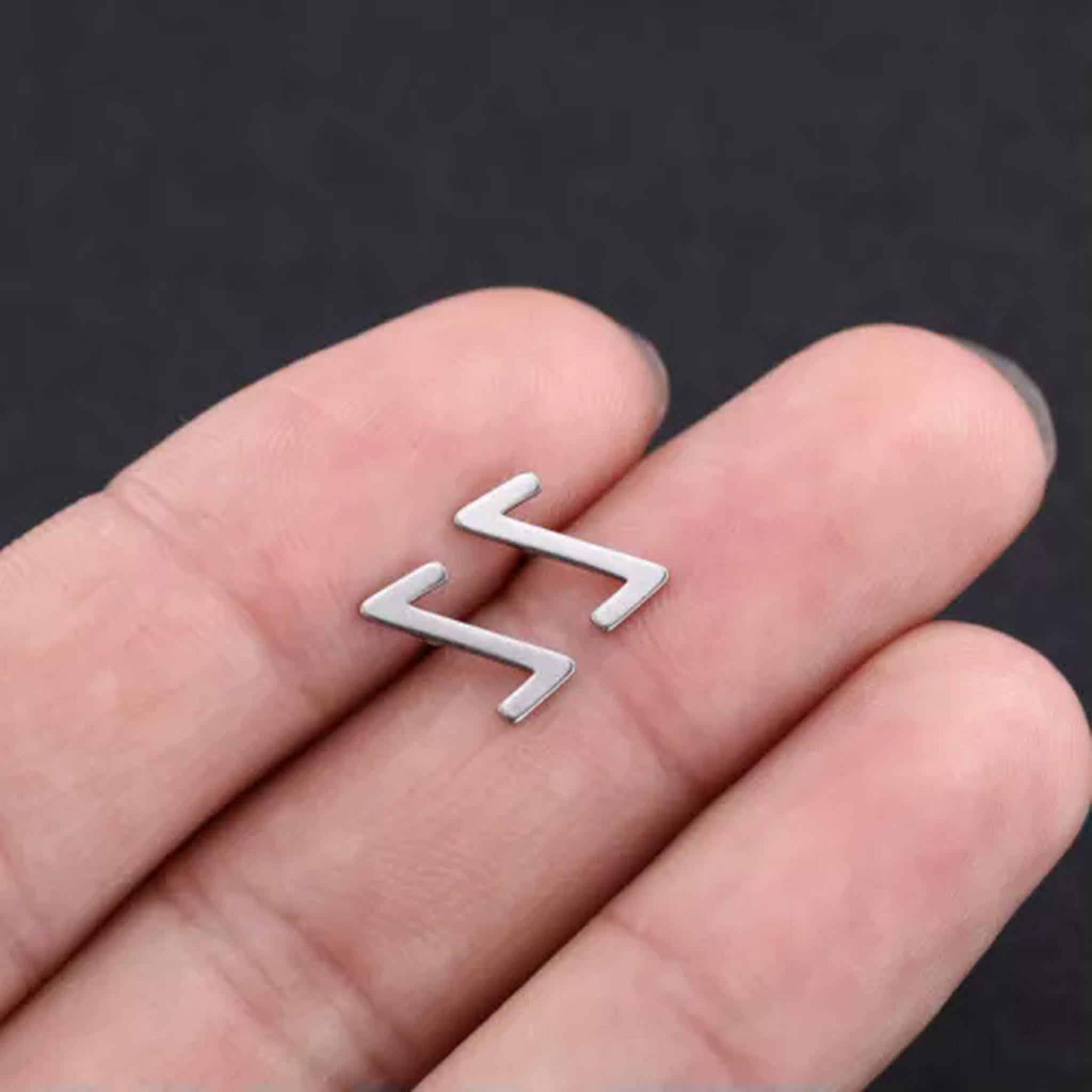 RSAMD Classic Ear Stud Stainless Steel Norse Runes Stud Set Women Small ...