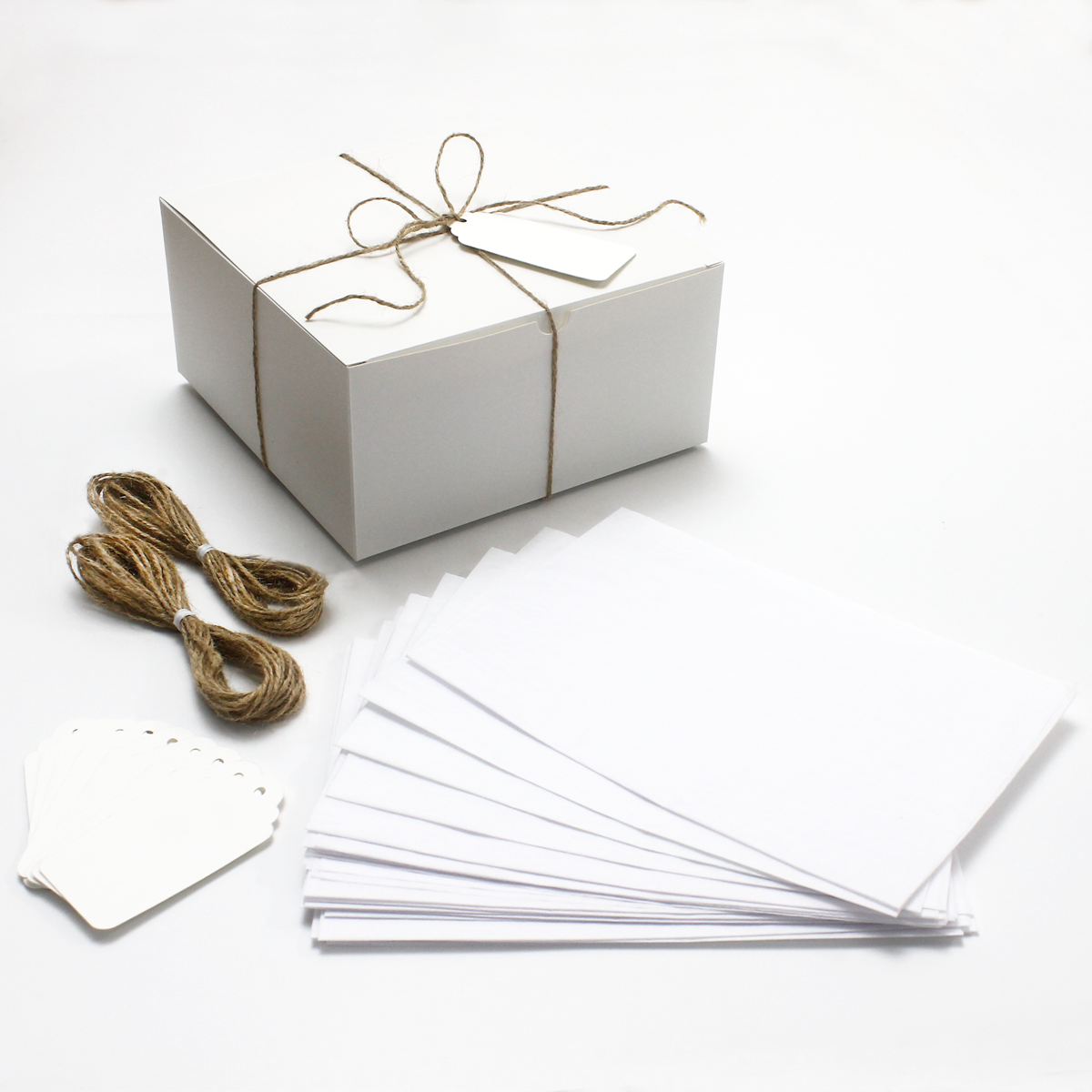 Way to Celebrate! 8x8x4 inch White Cake Boxes with Window, 3-Count ...