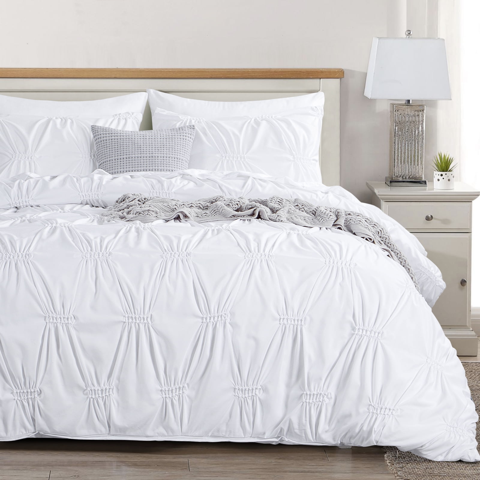 RUIKASI 3-Piece Ruched Pinch Pleat Geometric Duvet Cover Set with ...