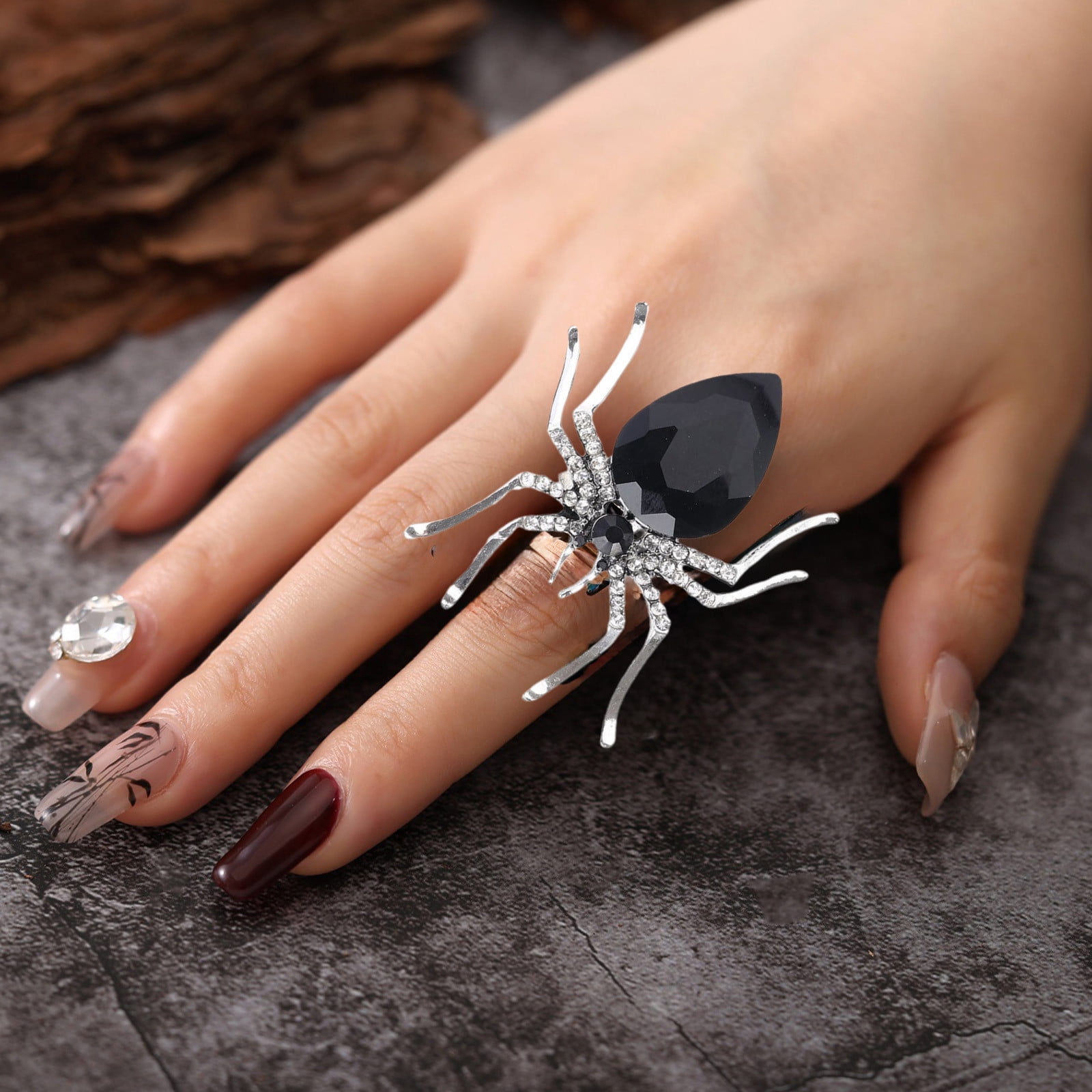 RXIRUCGD European And American Dark Halloween Personality Spider Ring ...