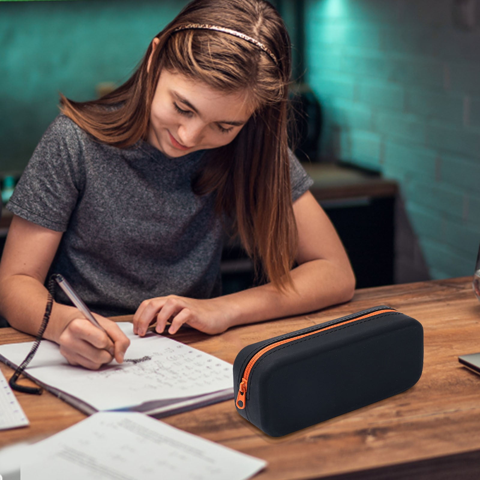 RXIRUCGD Portable Silicone Pen Bag Large Capacity Waterproof Pencil ...